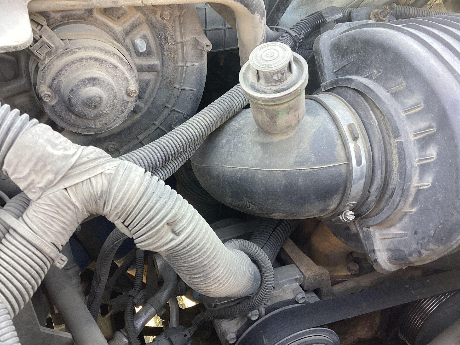 Chevrolet C8500 Air Transfer Tube for Sale