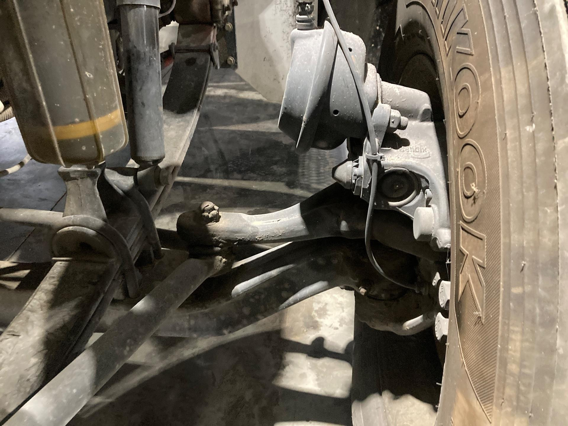 Eaton E-1202LW Front Axle Assembly for Sale