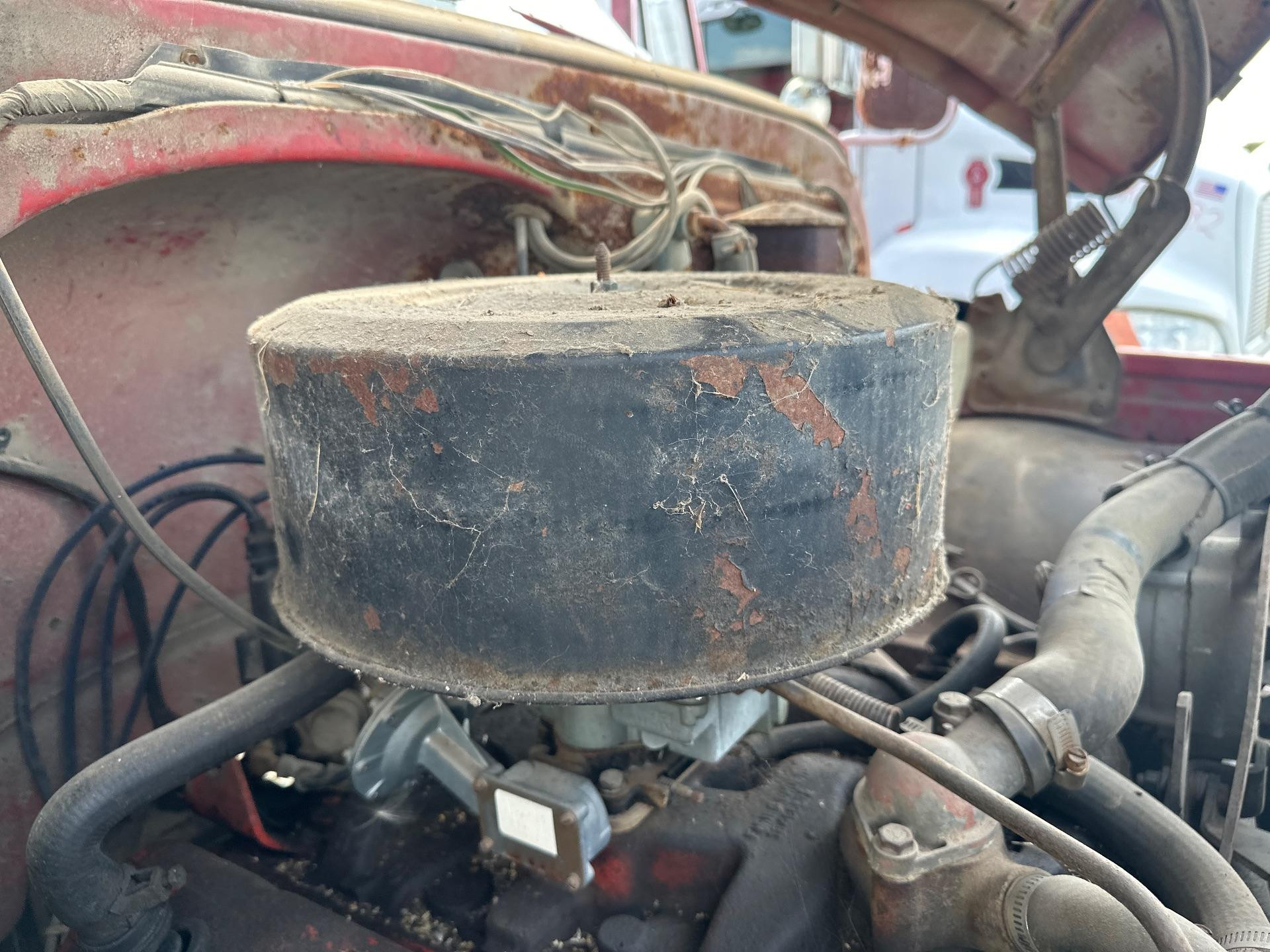 GMC 5000 Air Cleaner for Sale