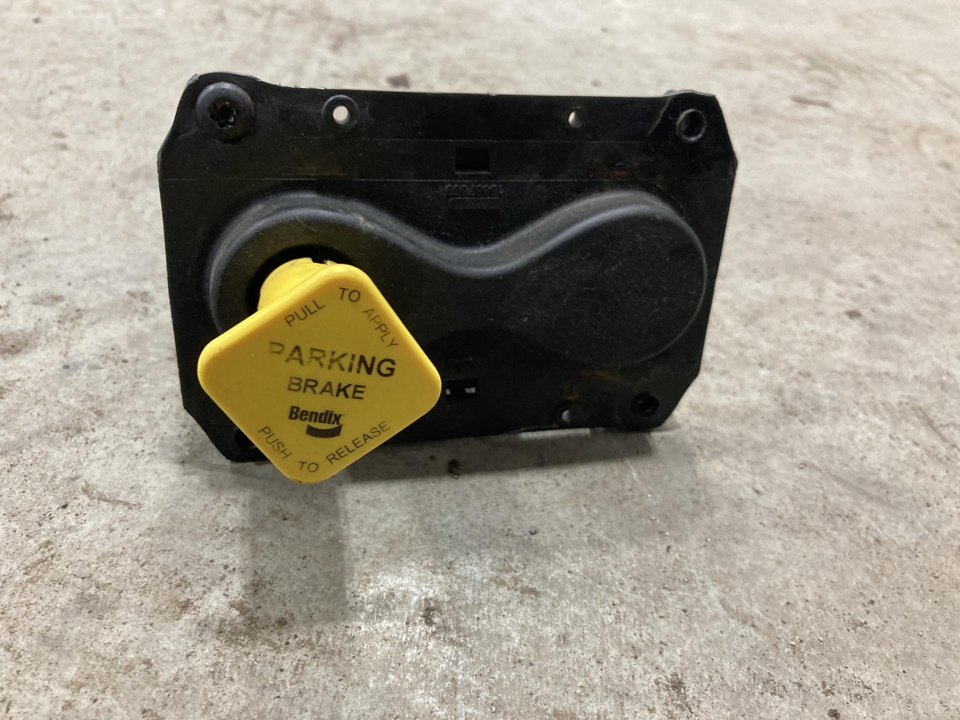 Bendix 5005855 Air Valve for Sale