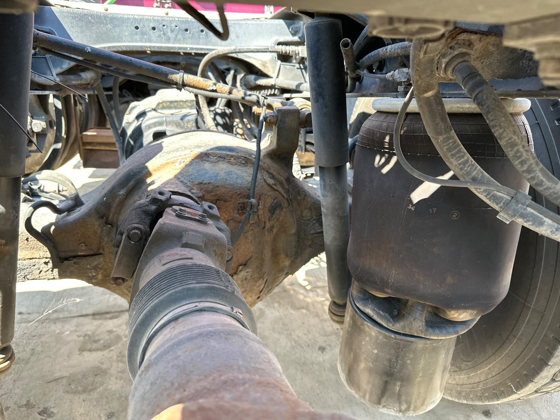Eaton D40-155 Axle Housing for Sale