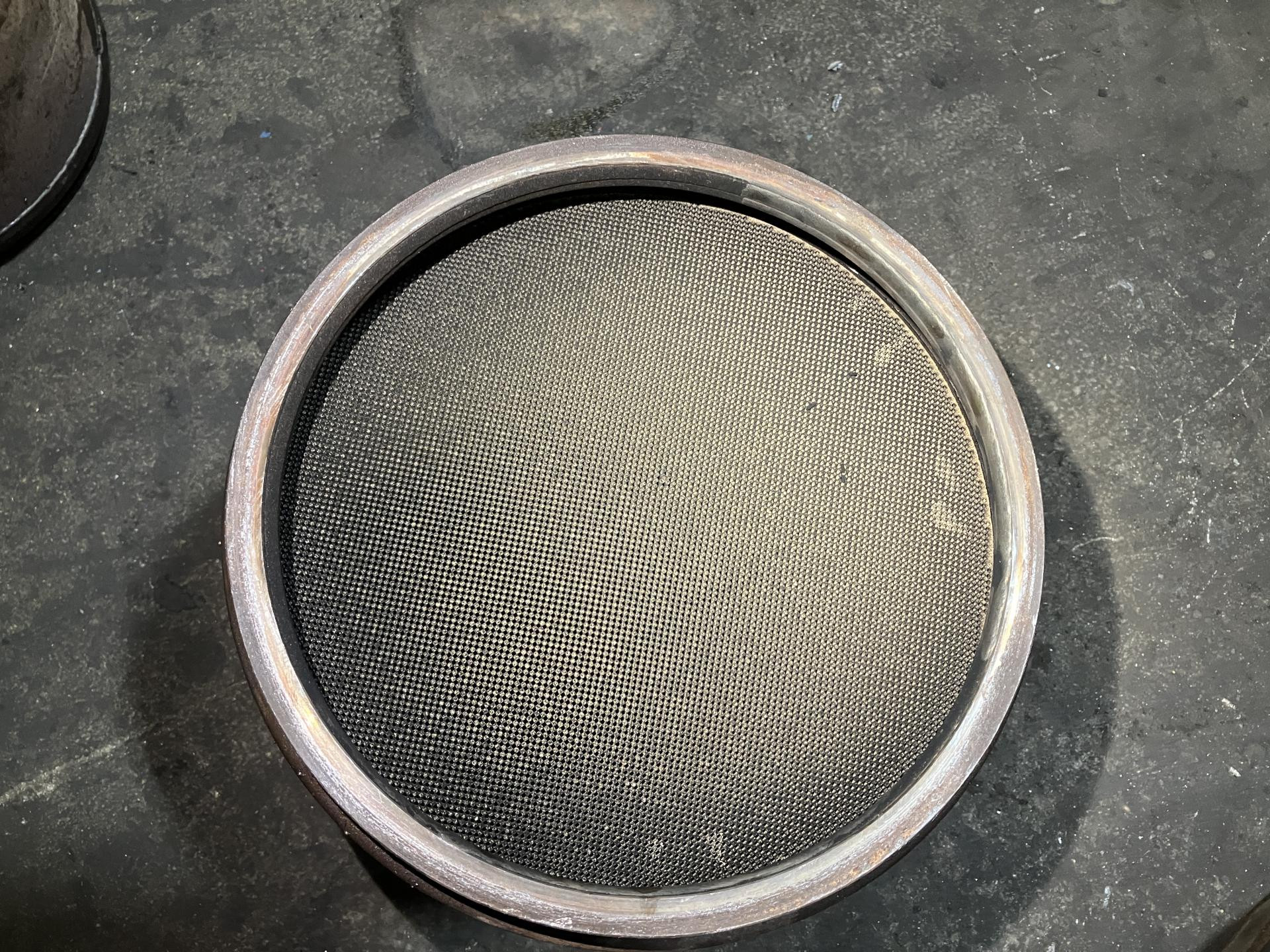 1600218806400 | Detroit DD13 Exhaust DPF Filter for Sale