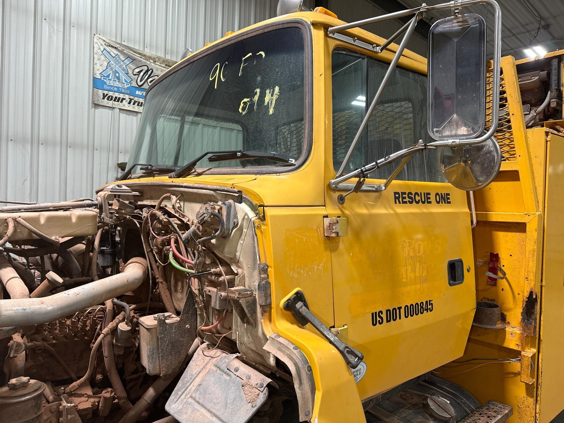 Ford LN8000 Cab Assembly for Sale