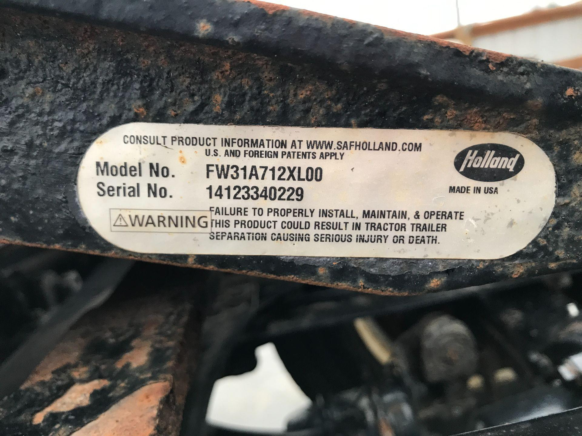 FW35H818XL00 | Holland FW31 Fifth Wheel for Sale