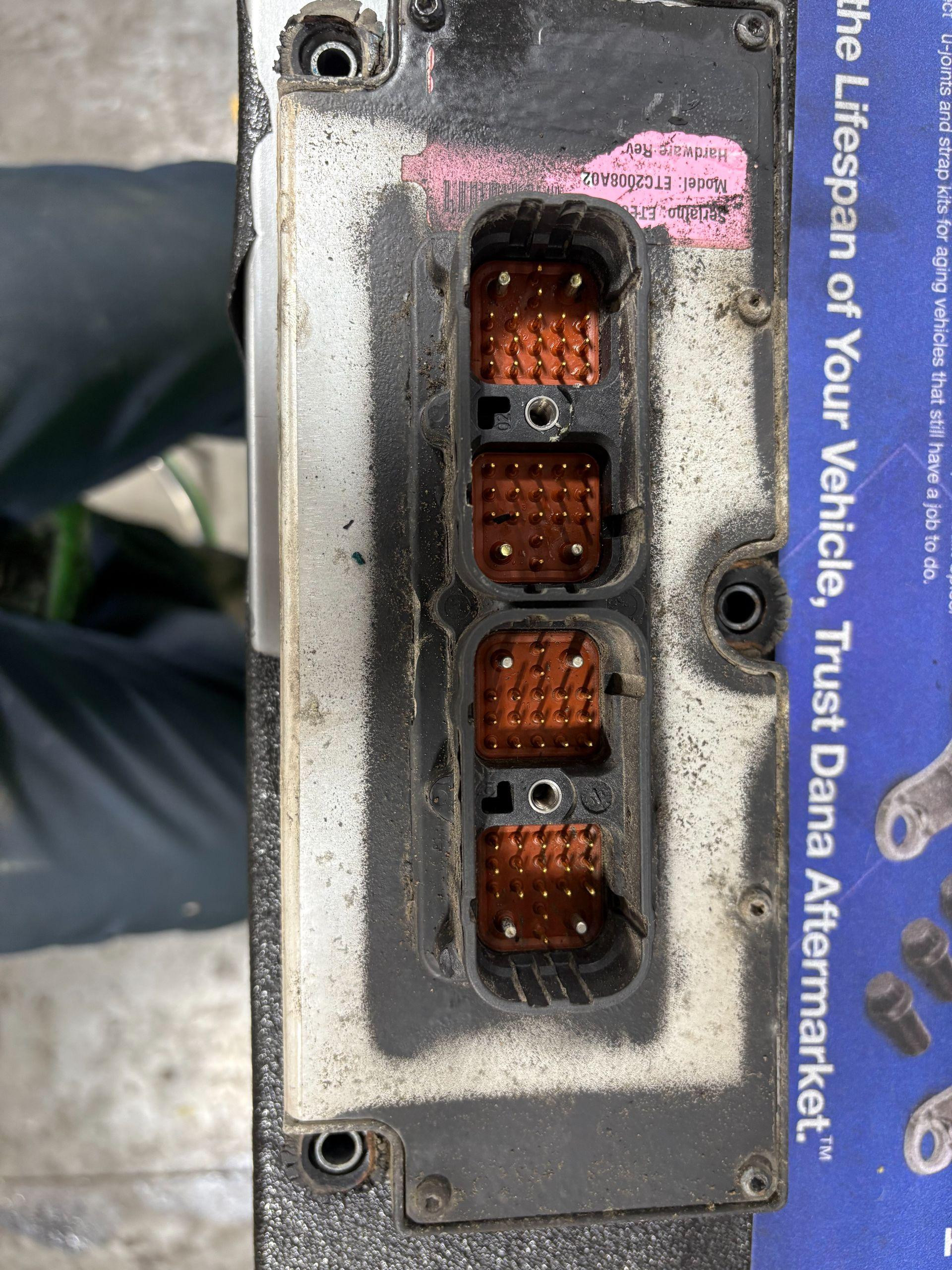 ETE0103823 | Fuller FO18E313A-MHP TCM | Transmission Control Module for Sal