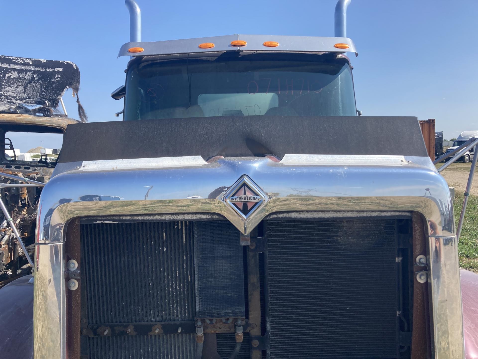 International 5900I Hood, Bug Deflector for Sale