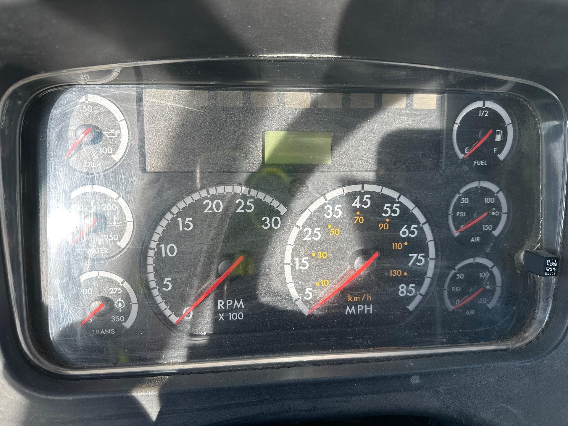 Freightliner B2 Speedometer Instrument Cluster for Sale