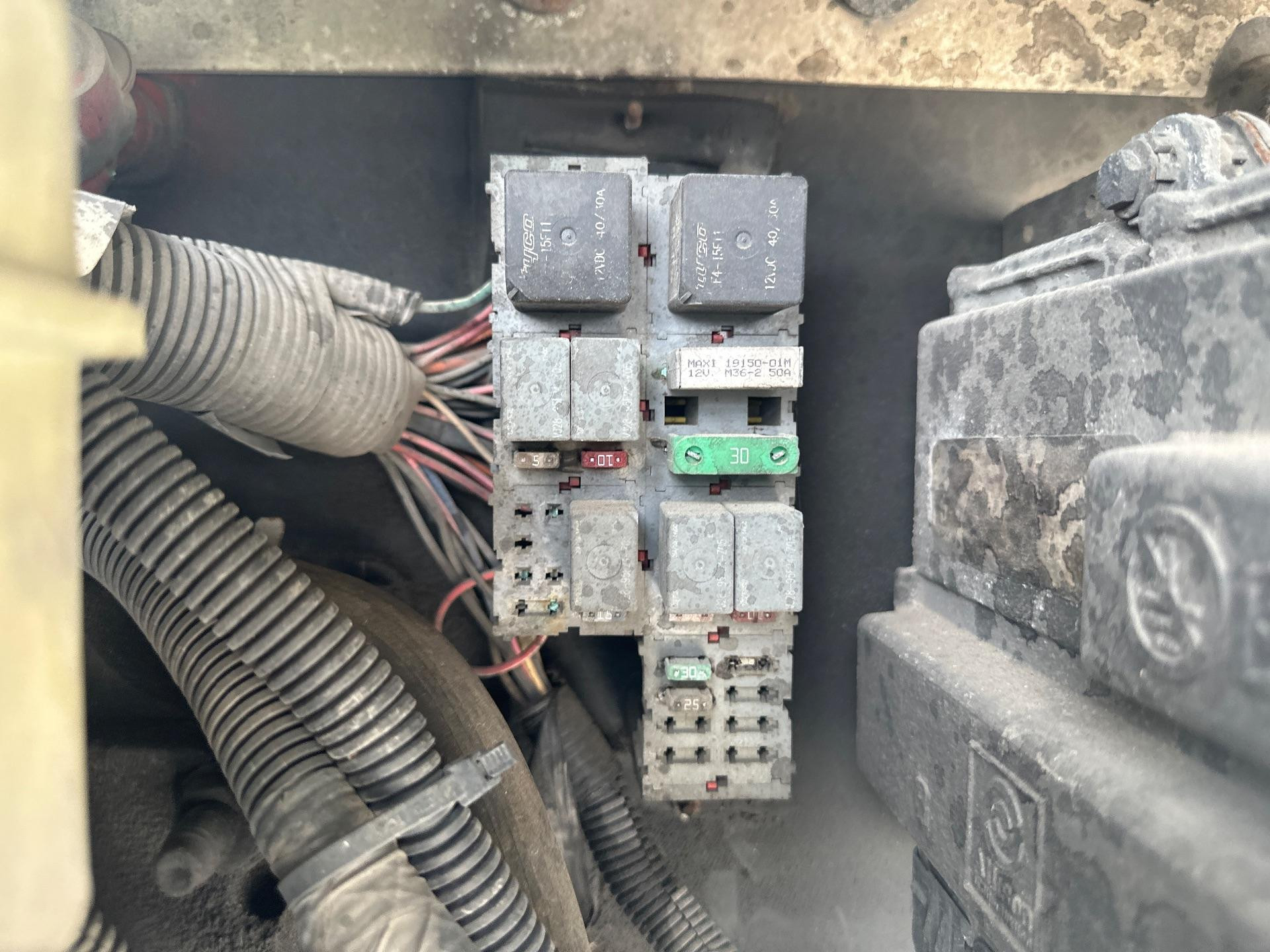 Freightliner MT Fuse Box for Sale