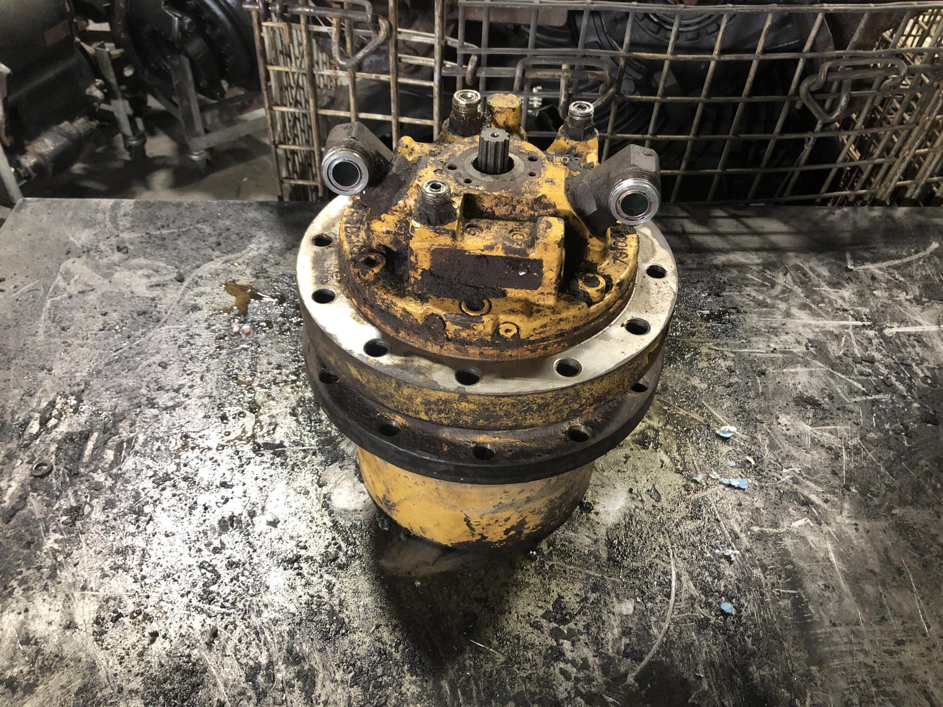 442-5642 | CAT 279D Hydraulic Motor for Sale