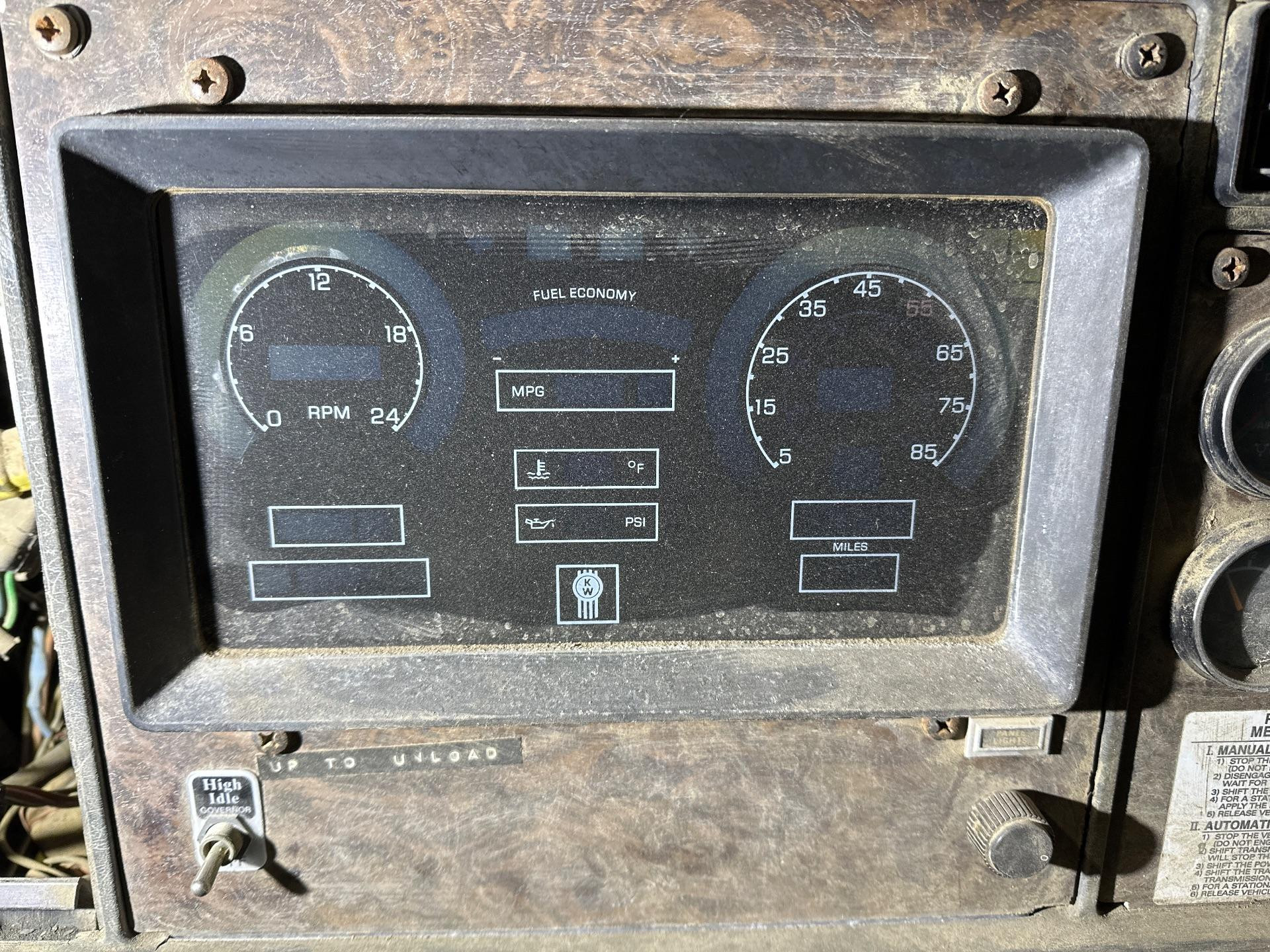 K152-155 | Kenworth T450 Speedometer Instrument Cluster for Sale