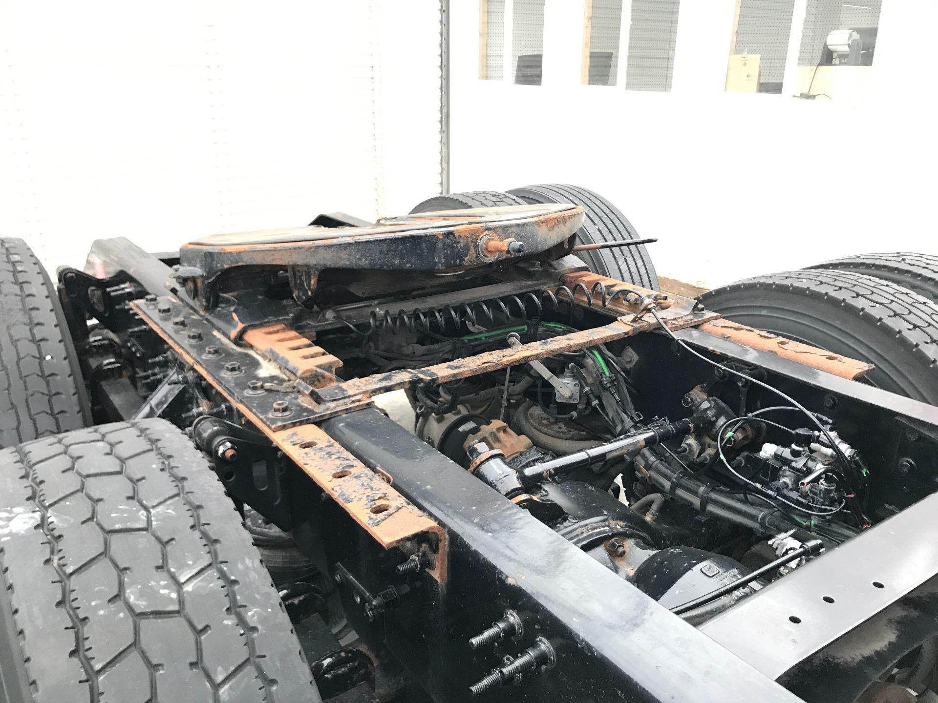 FW35H818XL00 | Holland FW31 Fifth Wheel for Sale