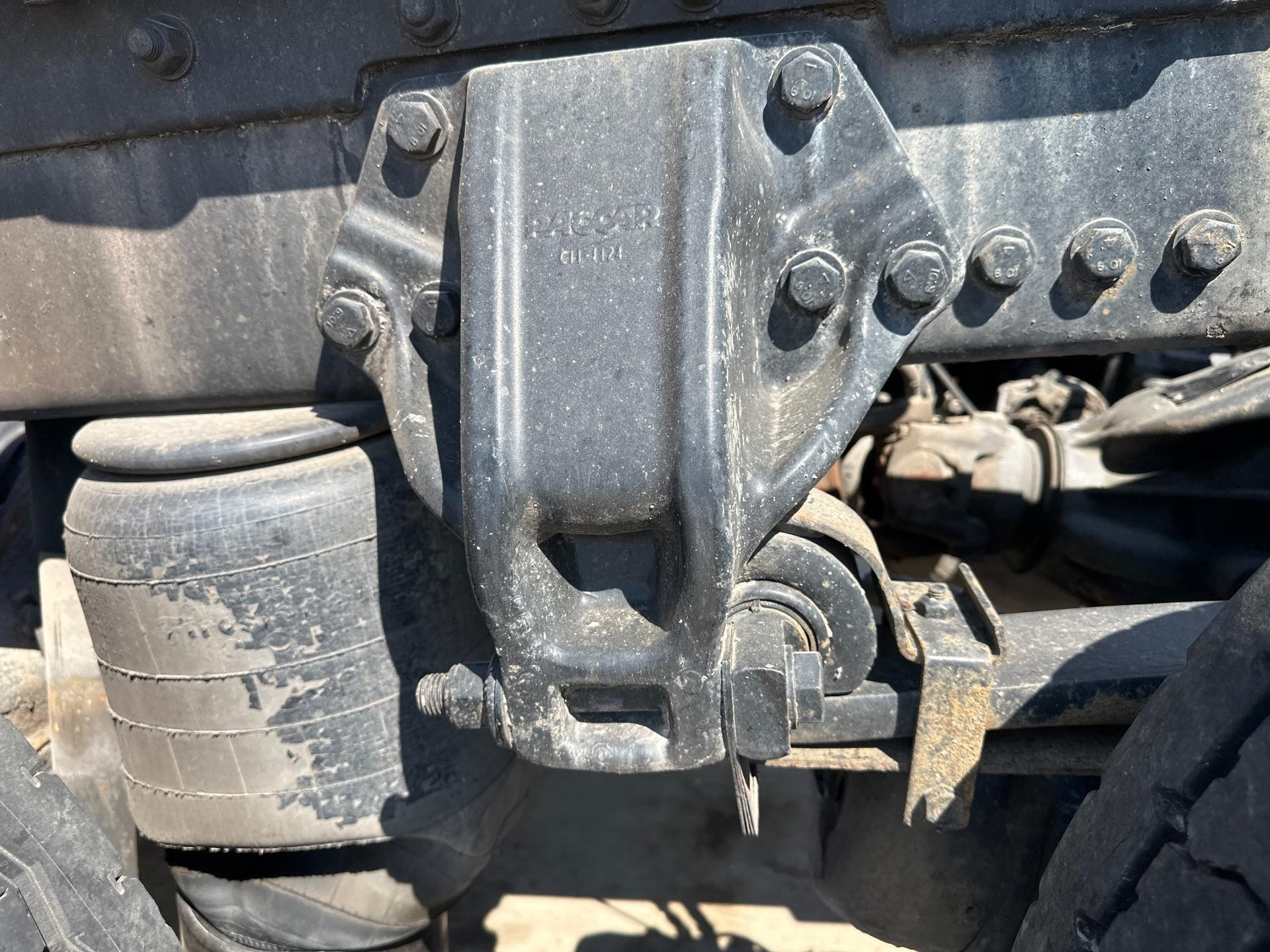 Eaton D40-155 Axle Housing for Sale