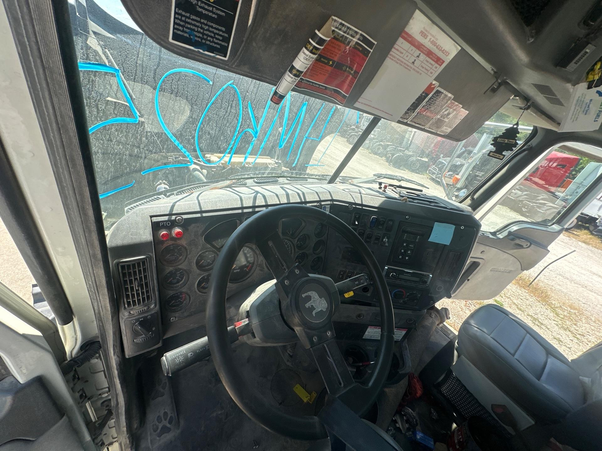 Mack GU400 Dash Assembly for Sale