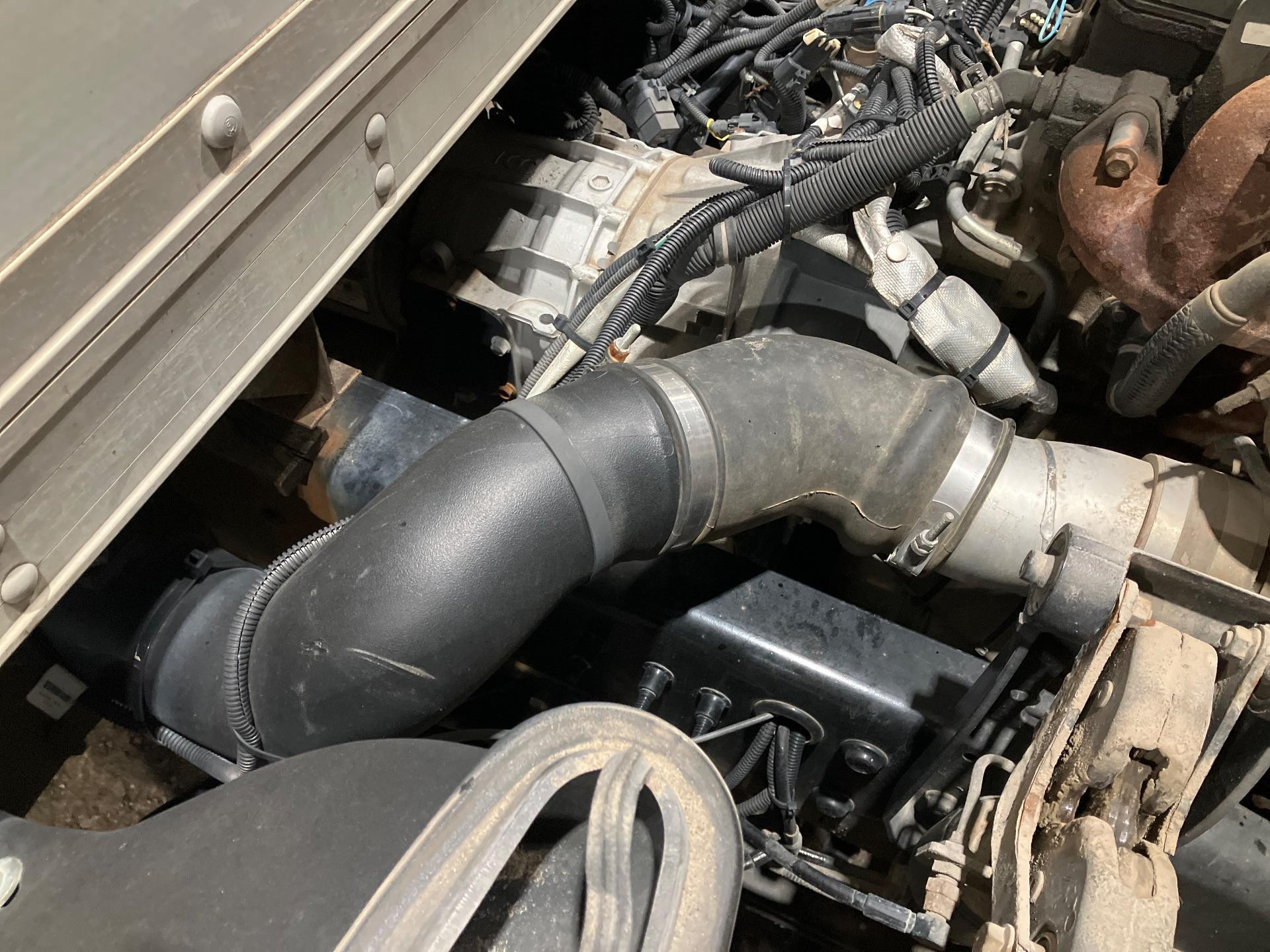 Kenworth K370 Air Transfer Tube for Sale