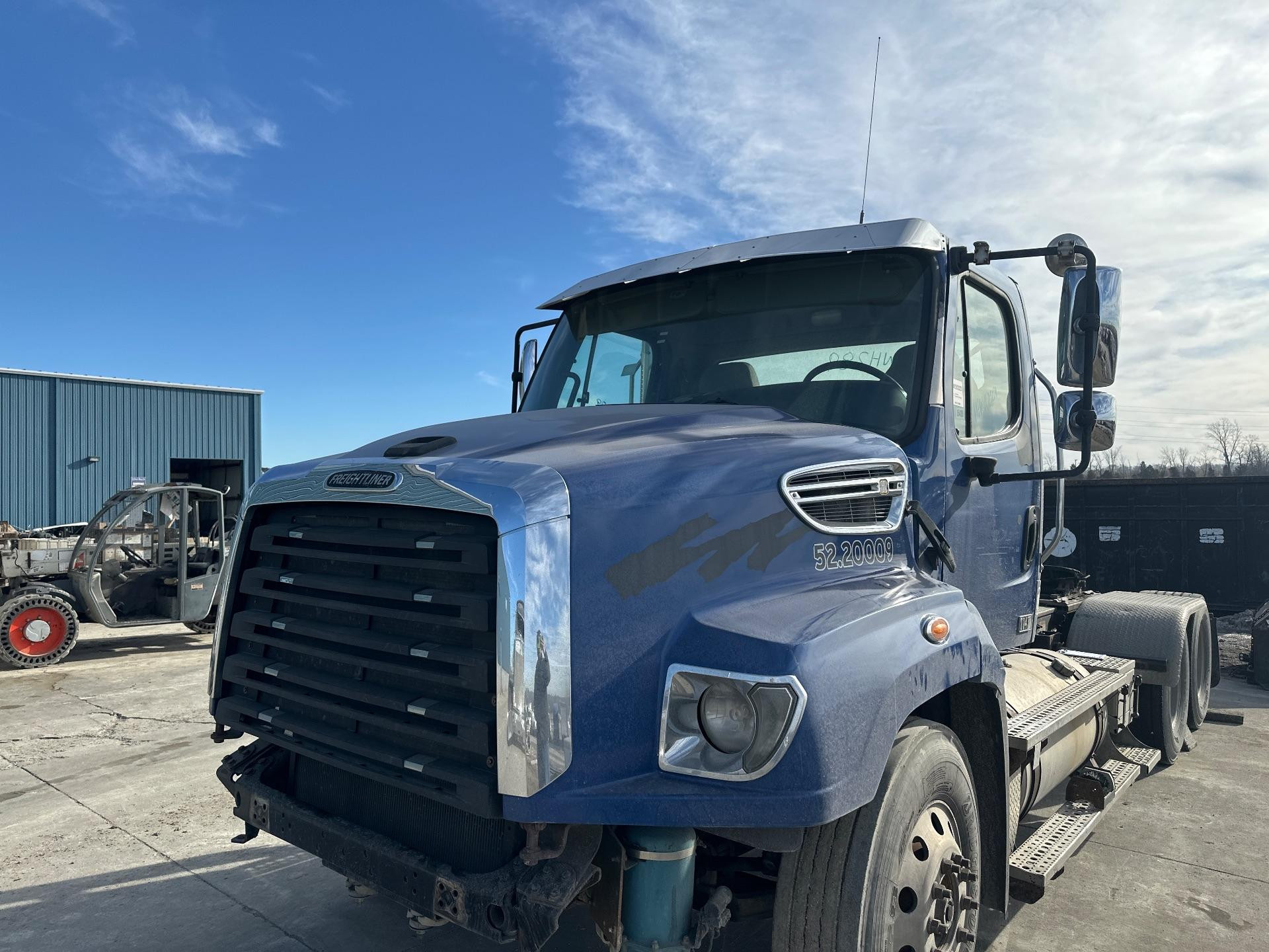 Freightliner 114SD Hood for Sale