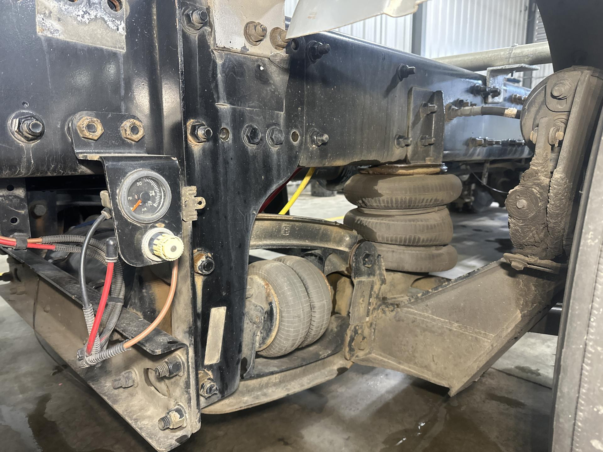 Hendrickson SC13 Lift (Tag / Pusher) Axle for Sale