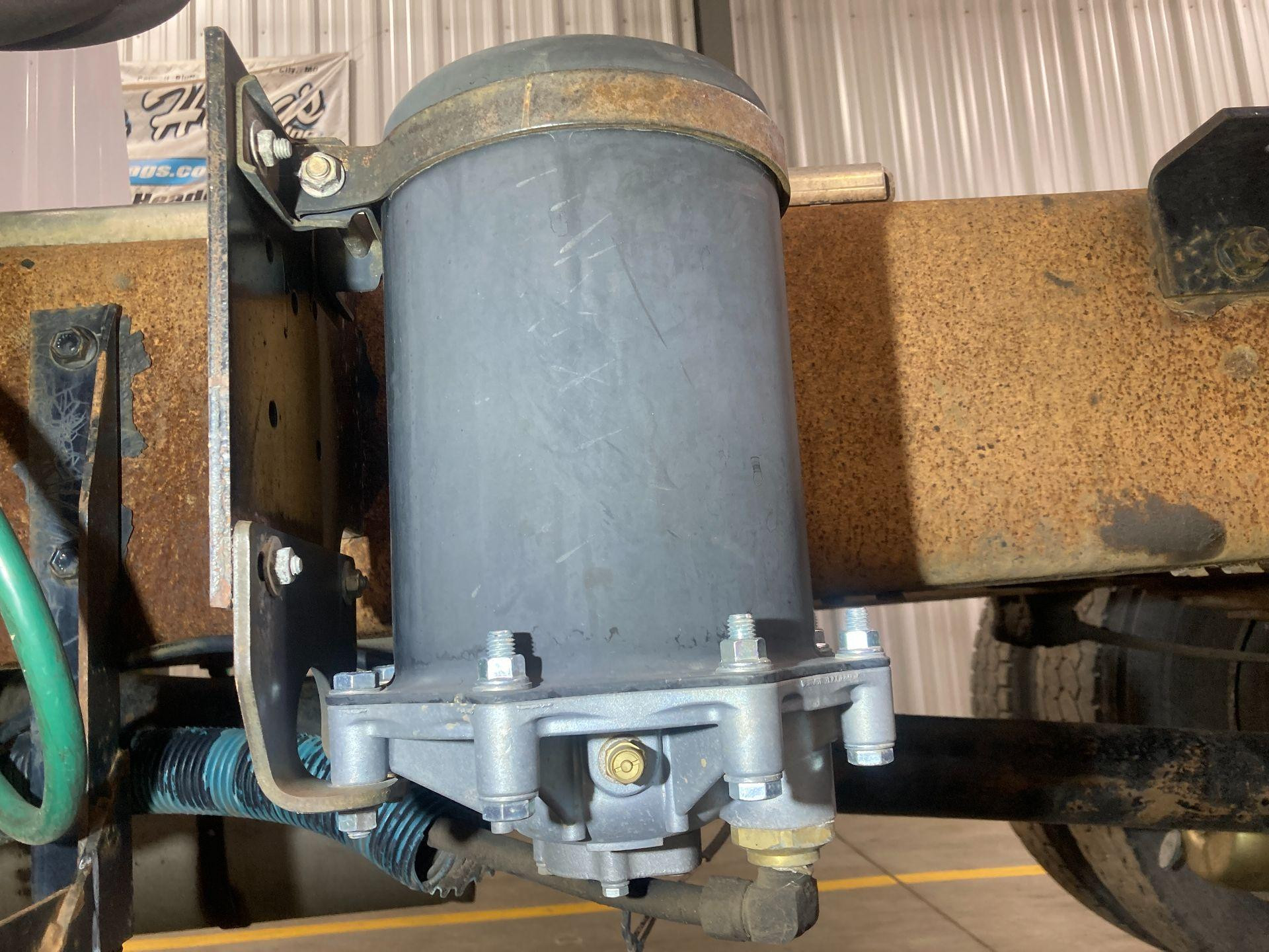 107794RX | Bendix AD9 Air Dryer for Sale