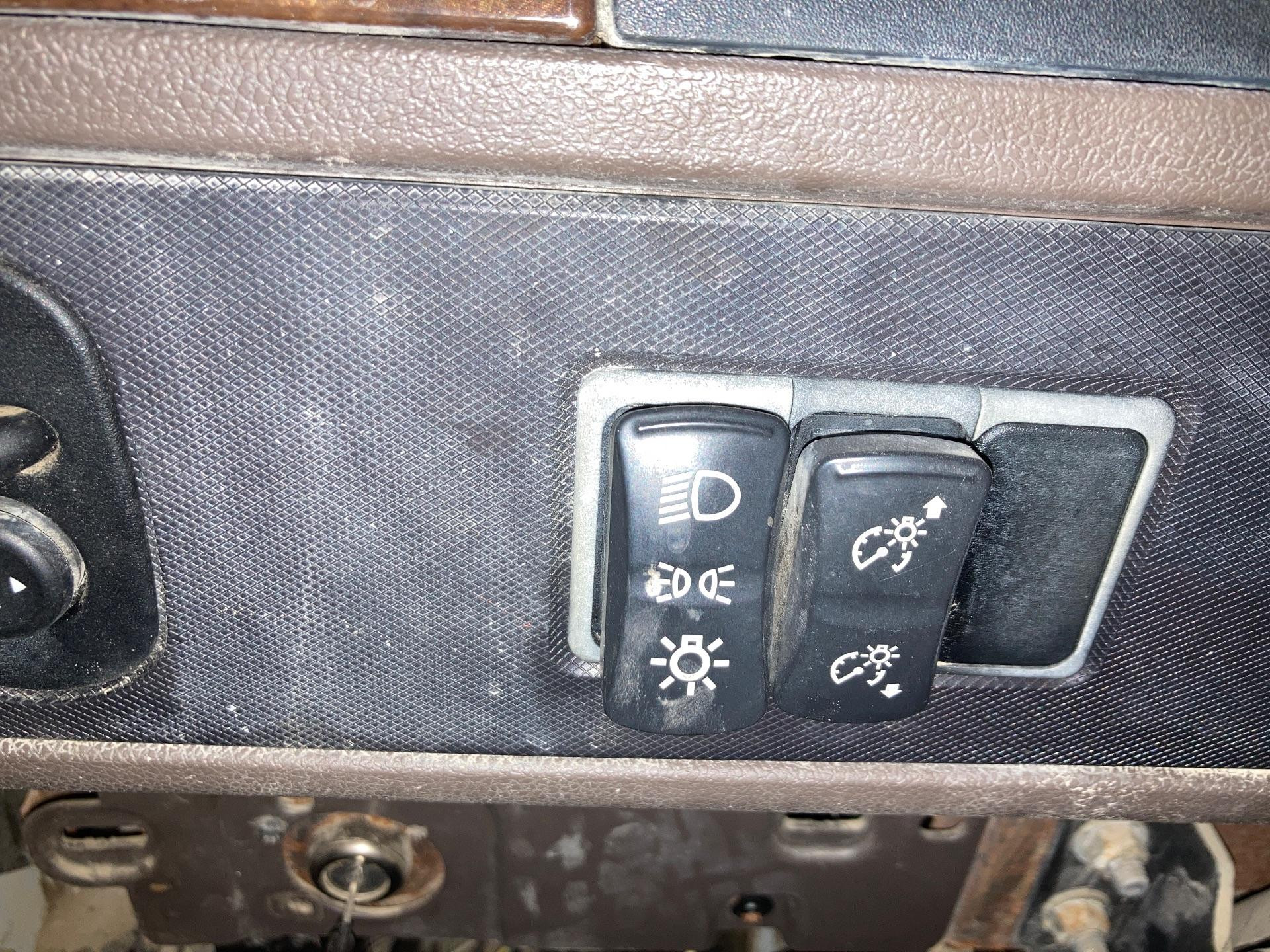 International HX620 Dash Panel for Sale