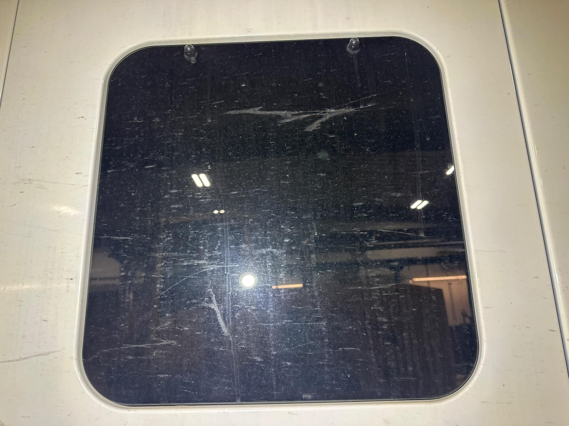 Mack ANTHEM (AN) Sleeper Window for Sale