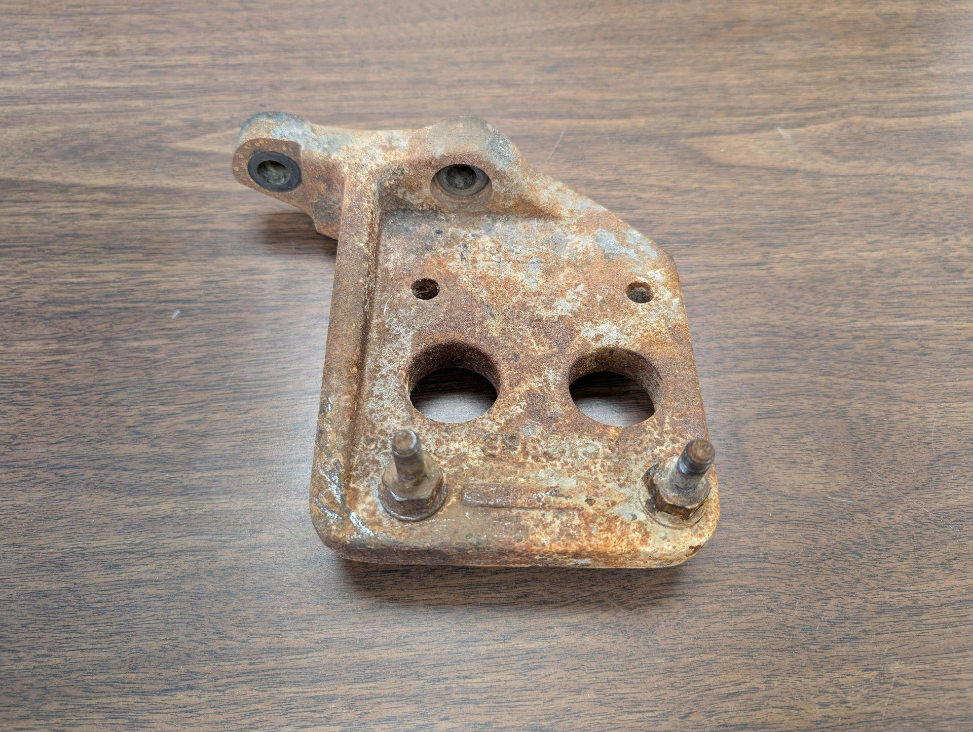 3965155 | Cummins ISC Engine Bracket for Sale