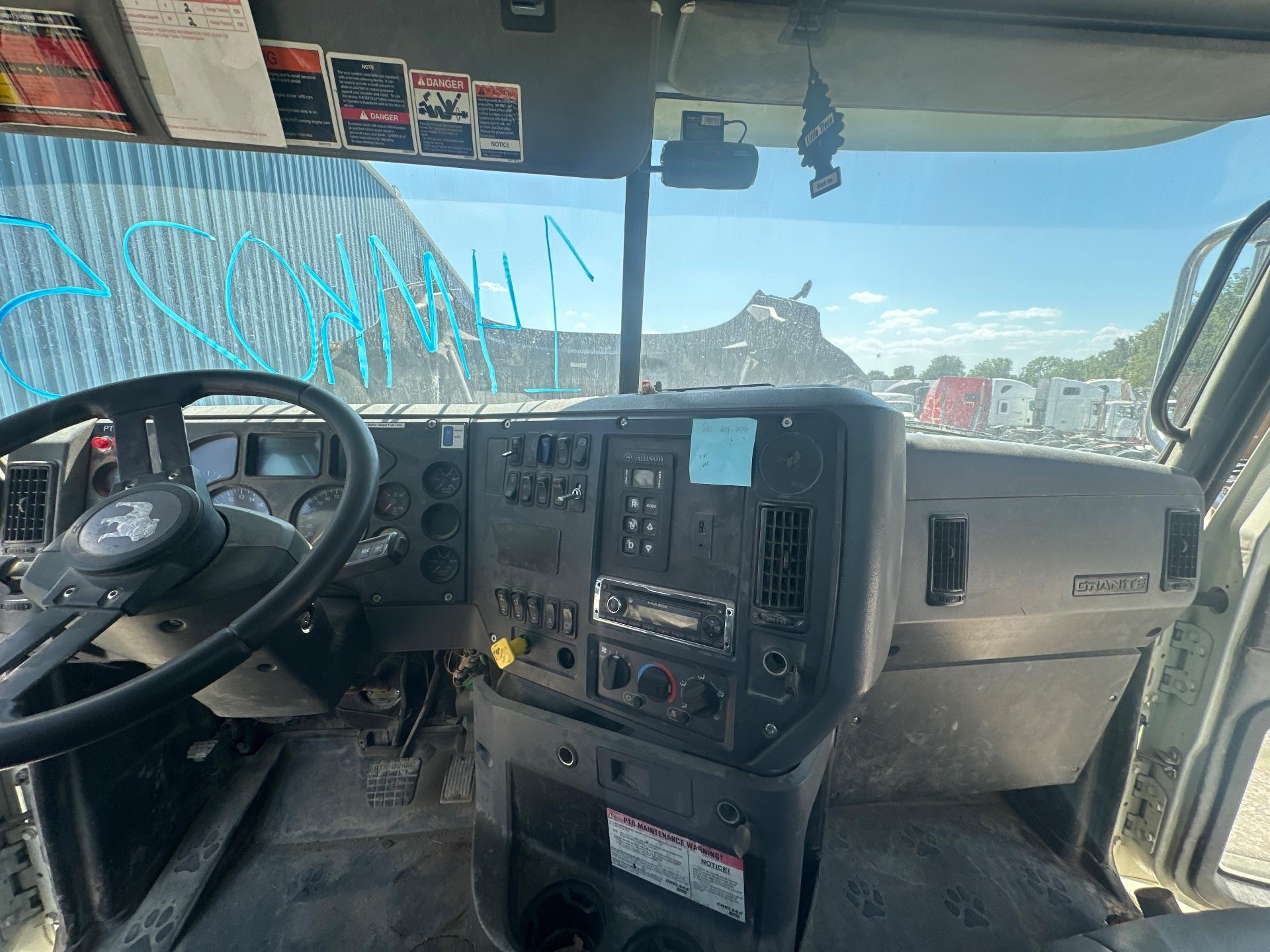 Mack GU400 Dash Assembly for Sale