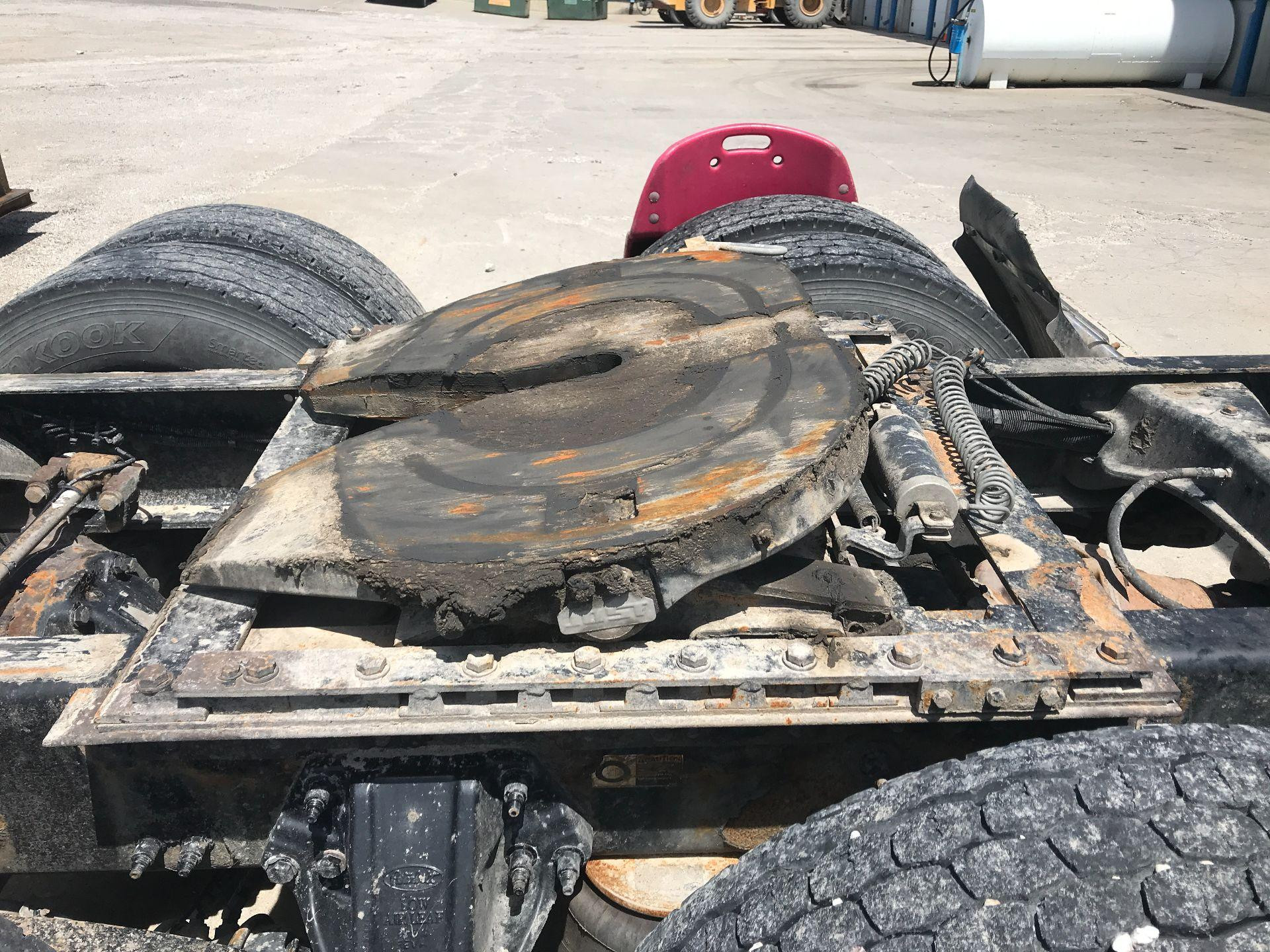 AA7LWB725024 | Jost Fifth Wheel for Sale