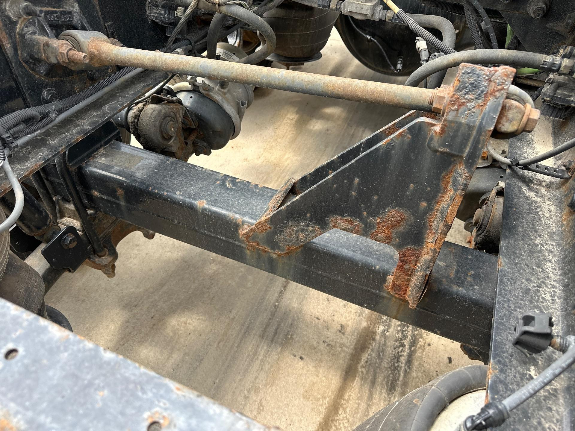 Meritor MR20005 Lift (Tag / Pusher) Axle for Sale