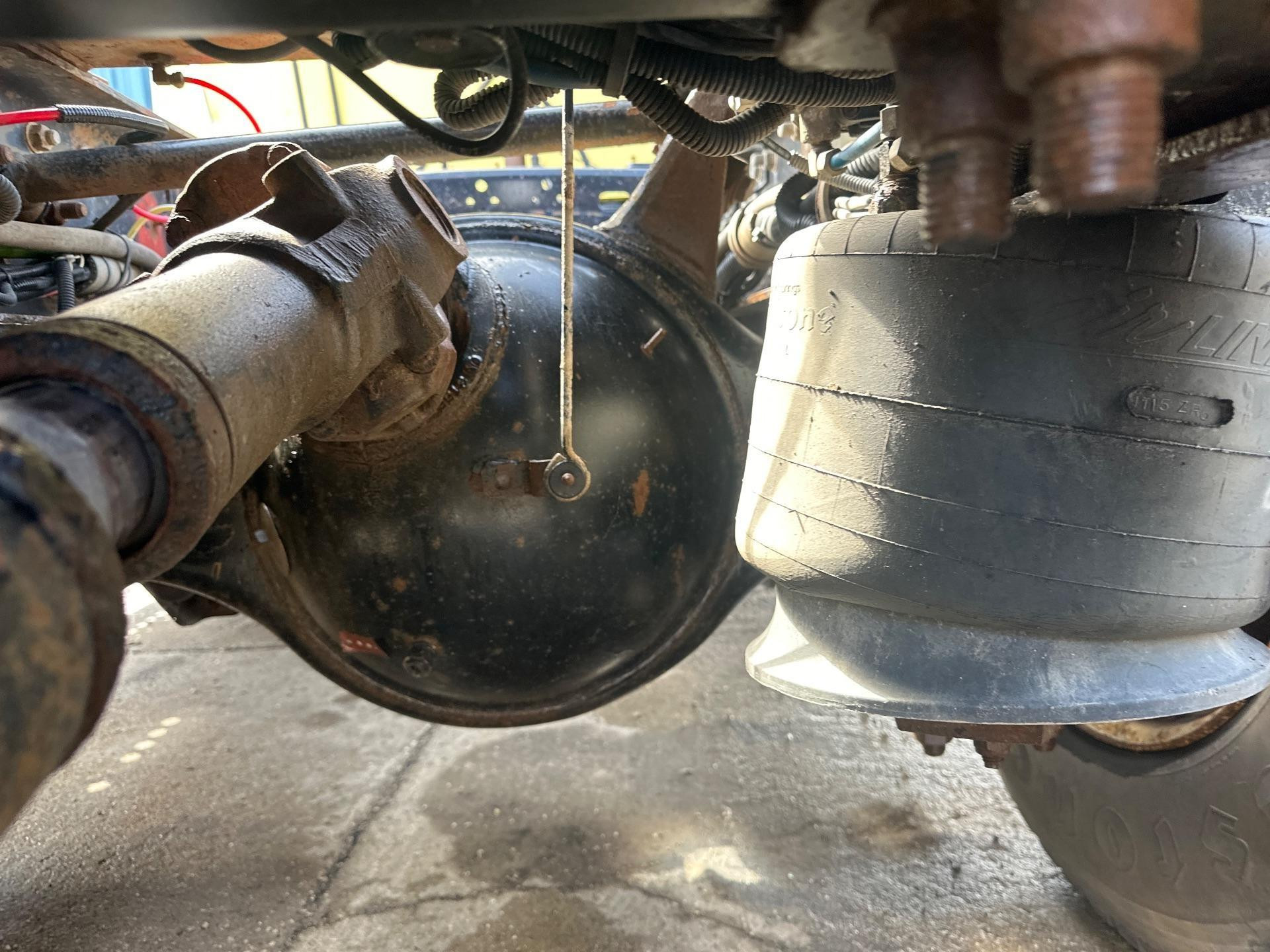 C2 312162113 | Meritor RD20145 Axle Housing for Sale