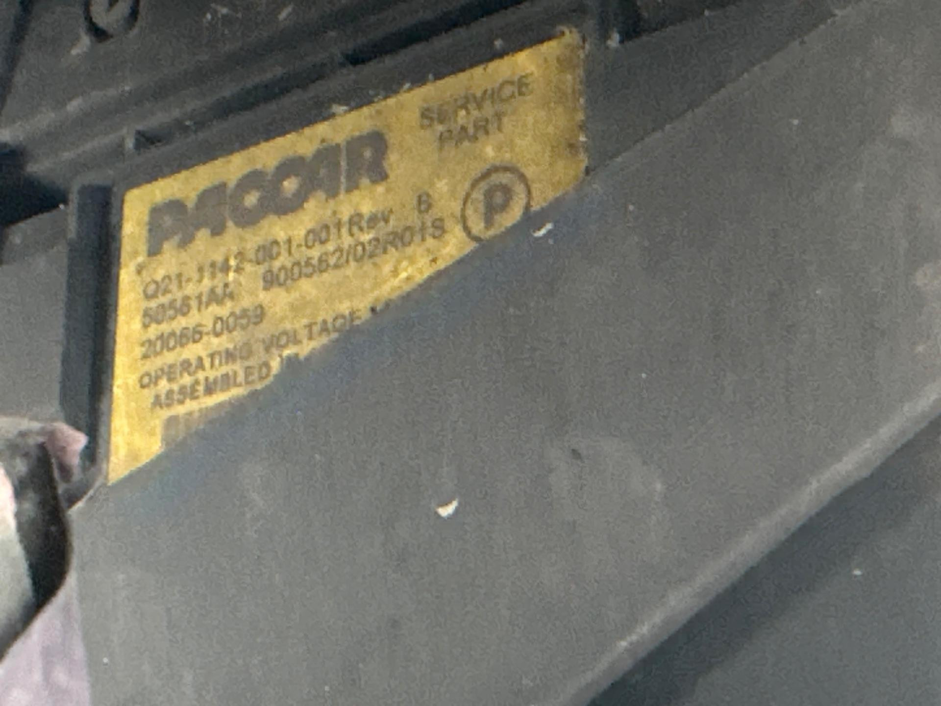 Q21-1142-OC1 | Peterbilt 579 Electronic Chassis Control Module for Sale