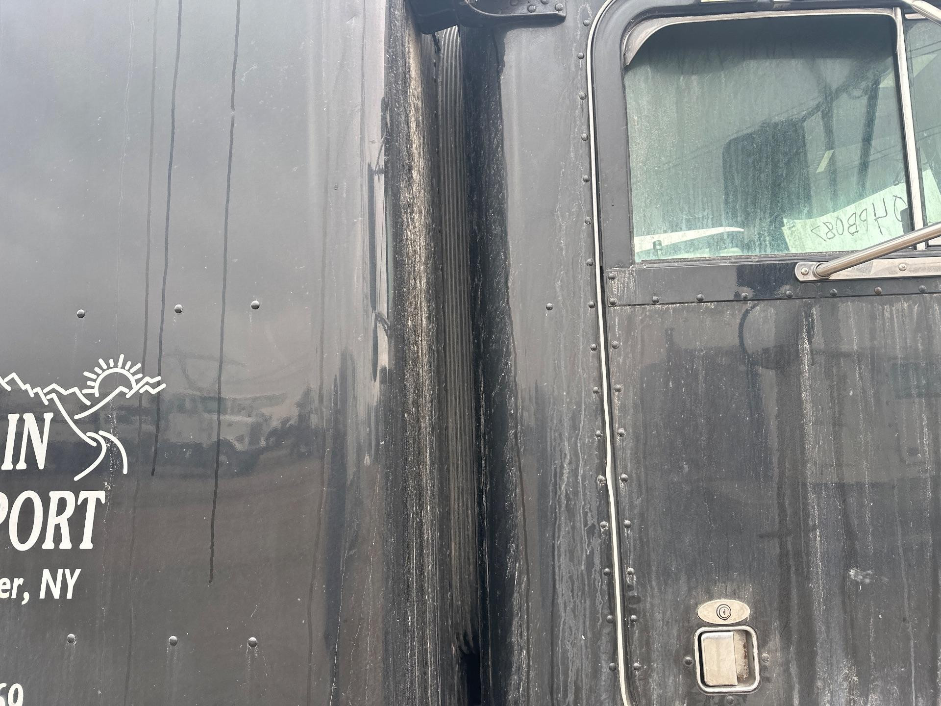 Peterbilt 379 Sleeper Boot for Sale