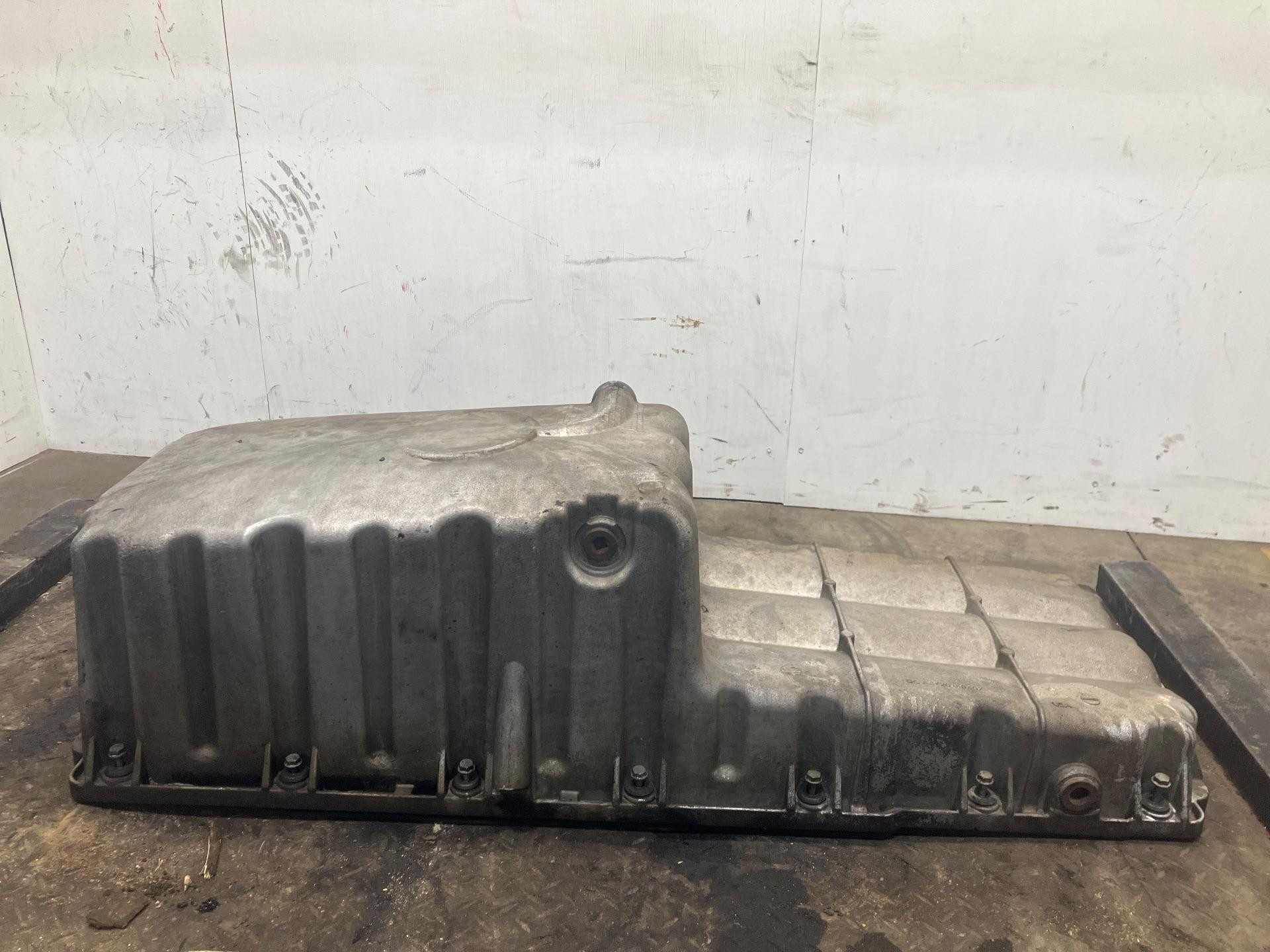 A4720140402 | Detroit DD15 Engine Oil Pan for Sale