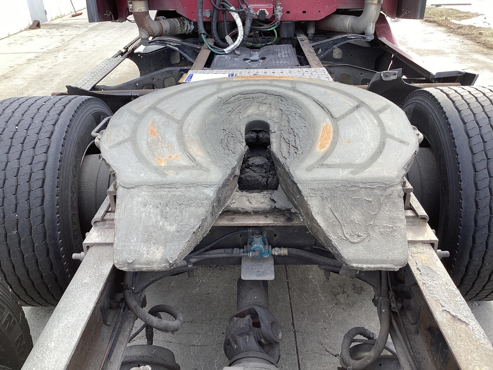 FW35-7201X3 | Holland FW35C812XL80 Fifth Wheel for Sale