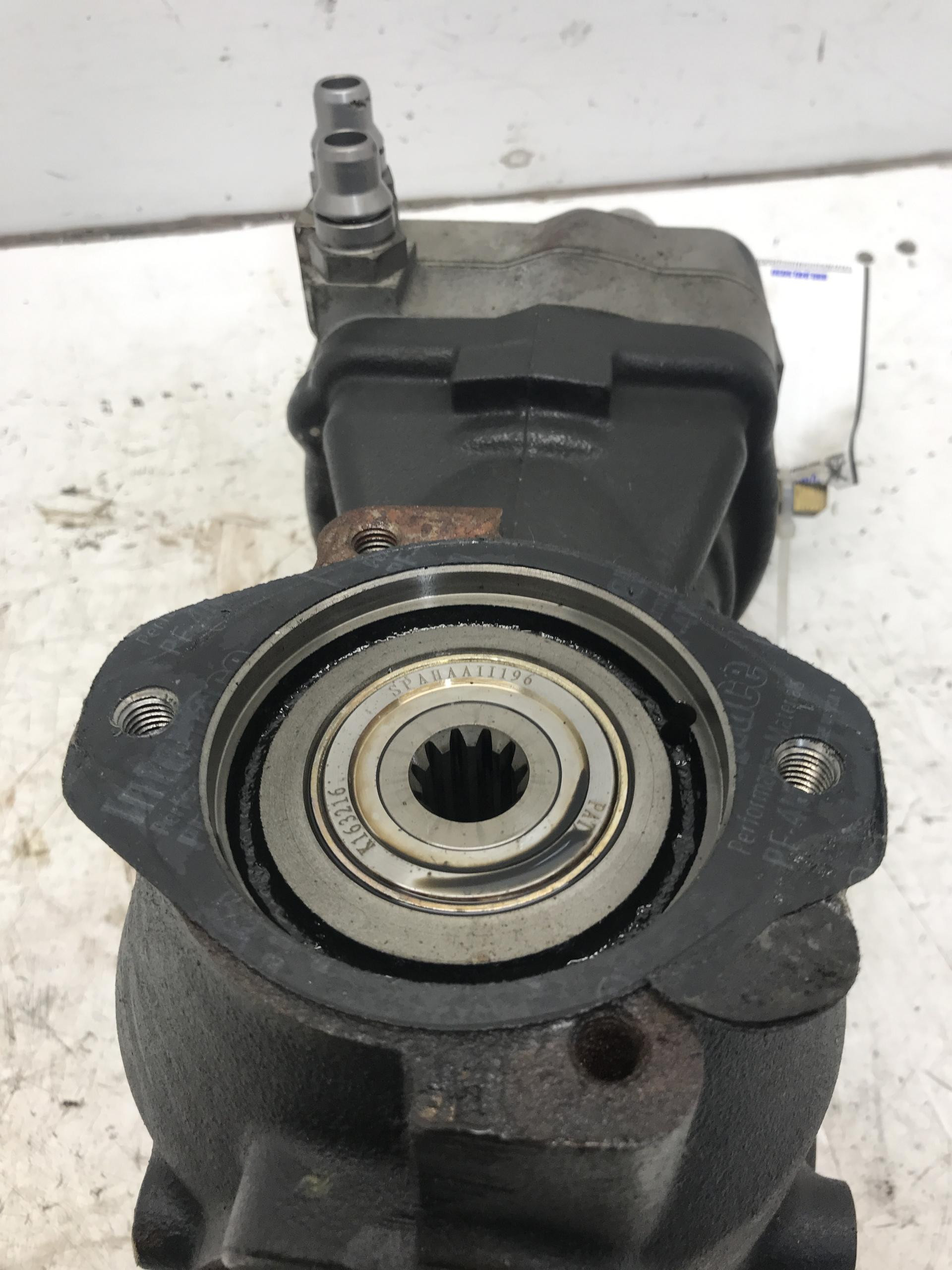 EA4711305815 | Detroit DD13 Engine Air Compressor for Sale