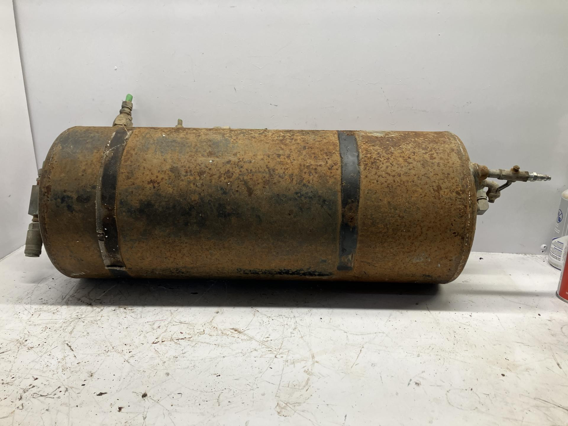 Ford B700 Air Tank for Sale