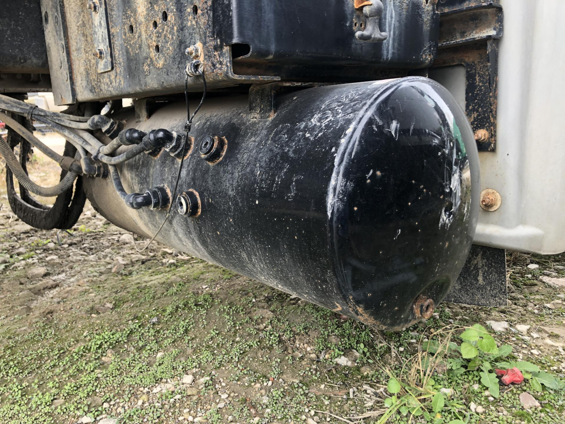 Mack GU400 Air Tank for Sale