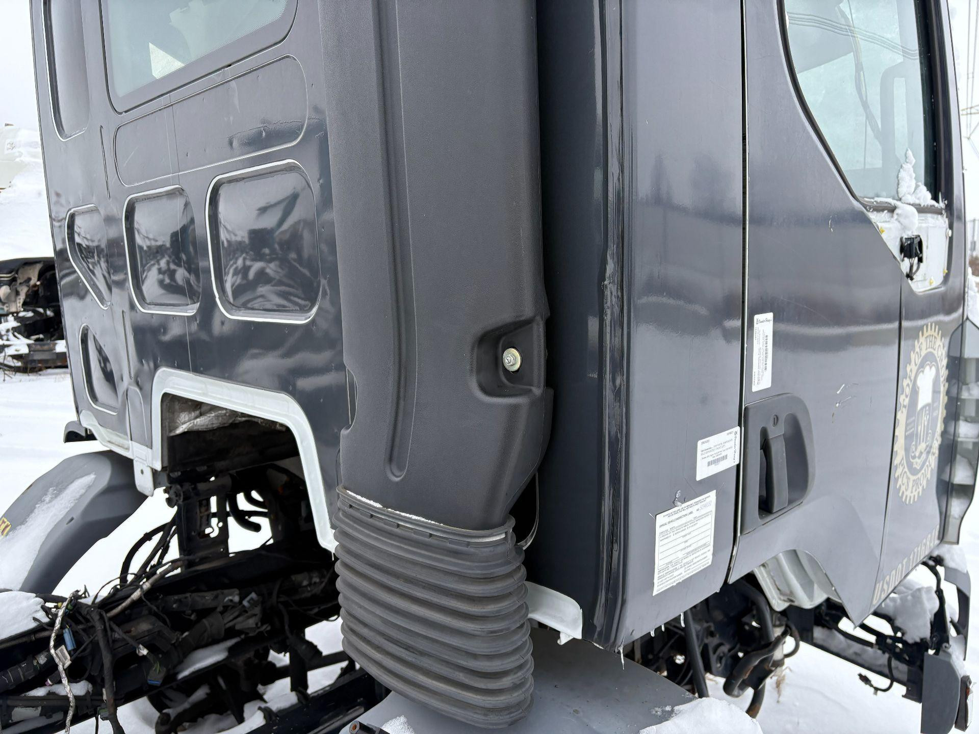 Peterbilt 220 COE Cab, Misc. Parts for Sale