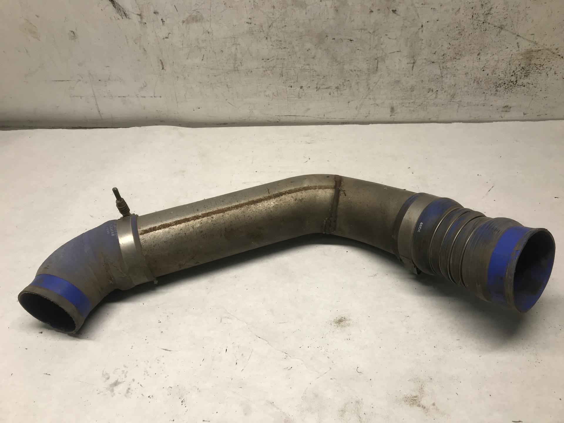 N/A | Freightliner FL70 Air Transfer Tube for Sale