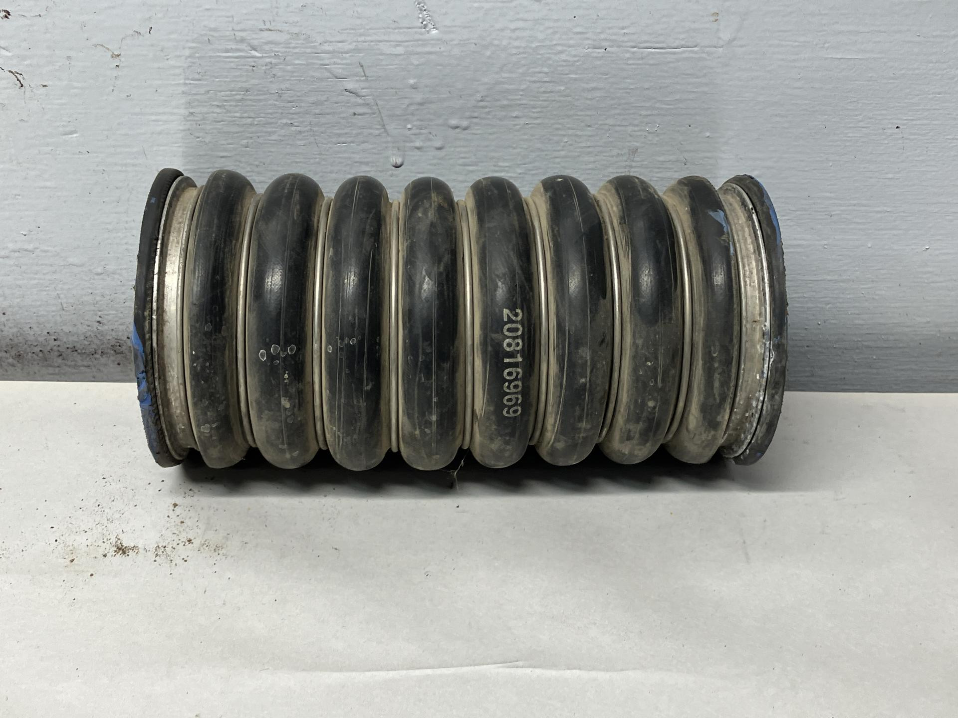 20816969 | Mack CHU Air Transfer Tube for Sale