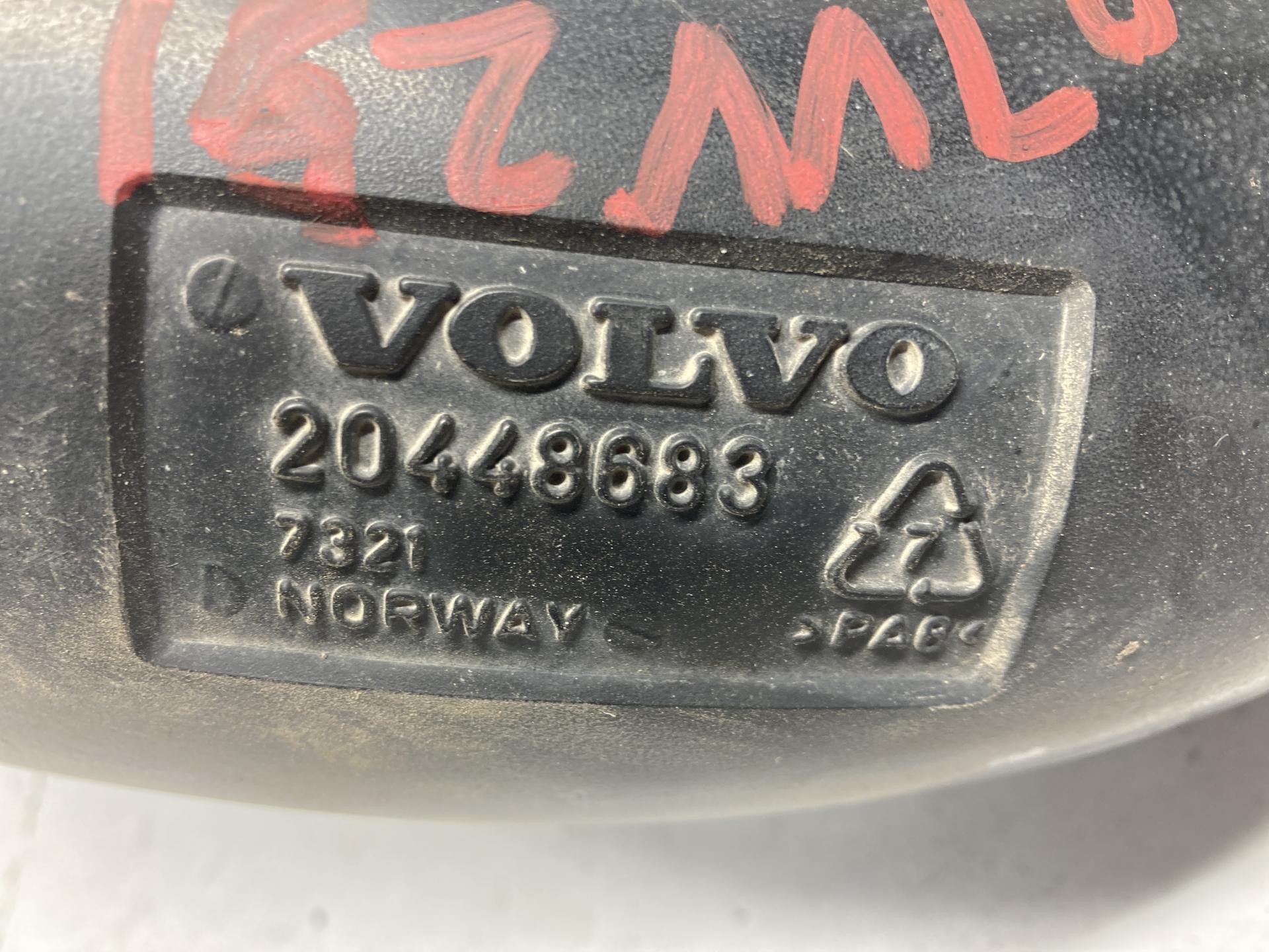 20448683 | Volvo VED12 Air Transfer Tube for Sale