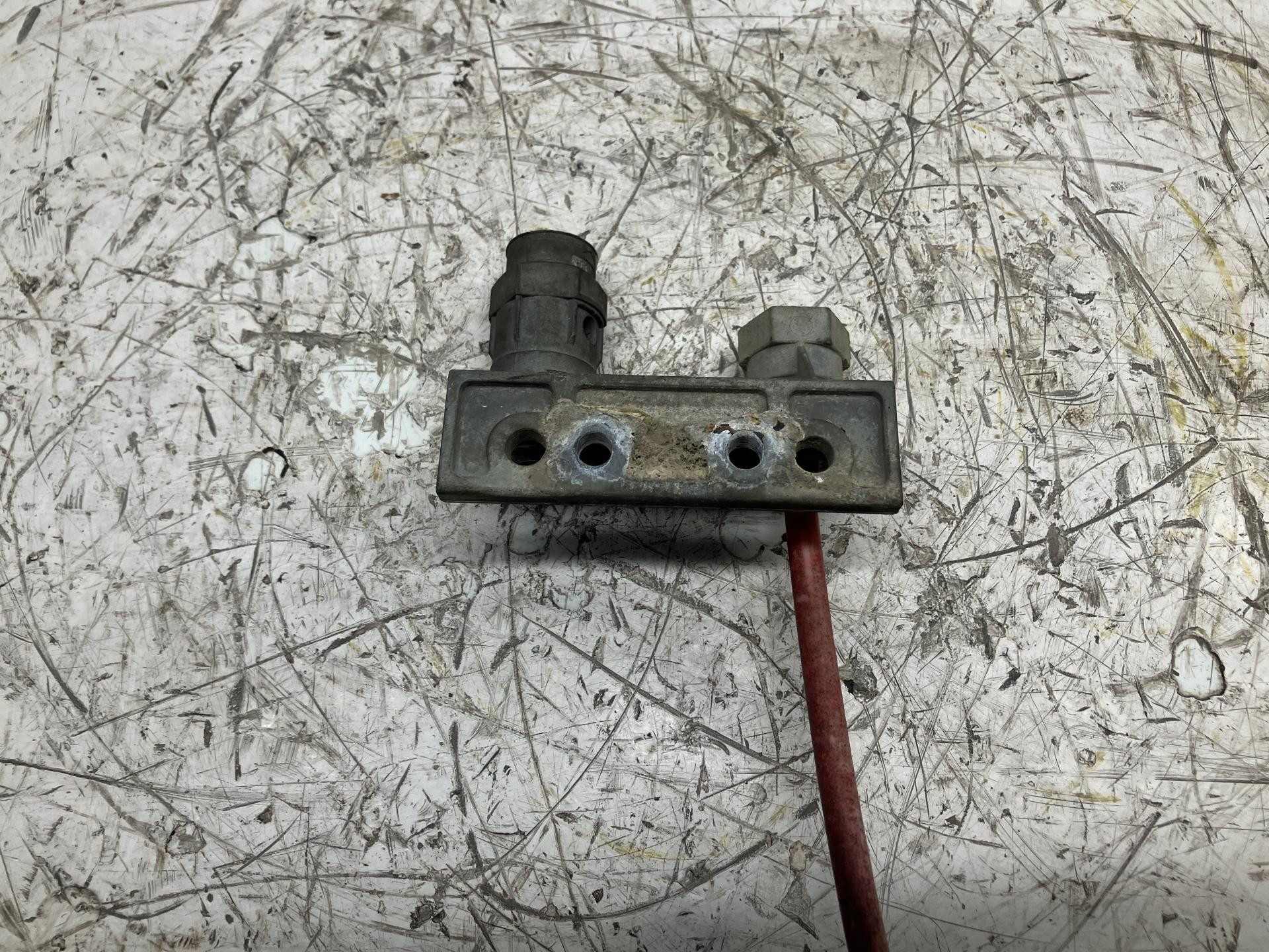 International 1669363C91 Air Valve for Sale