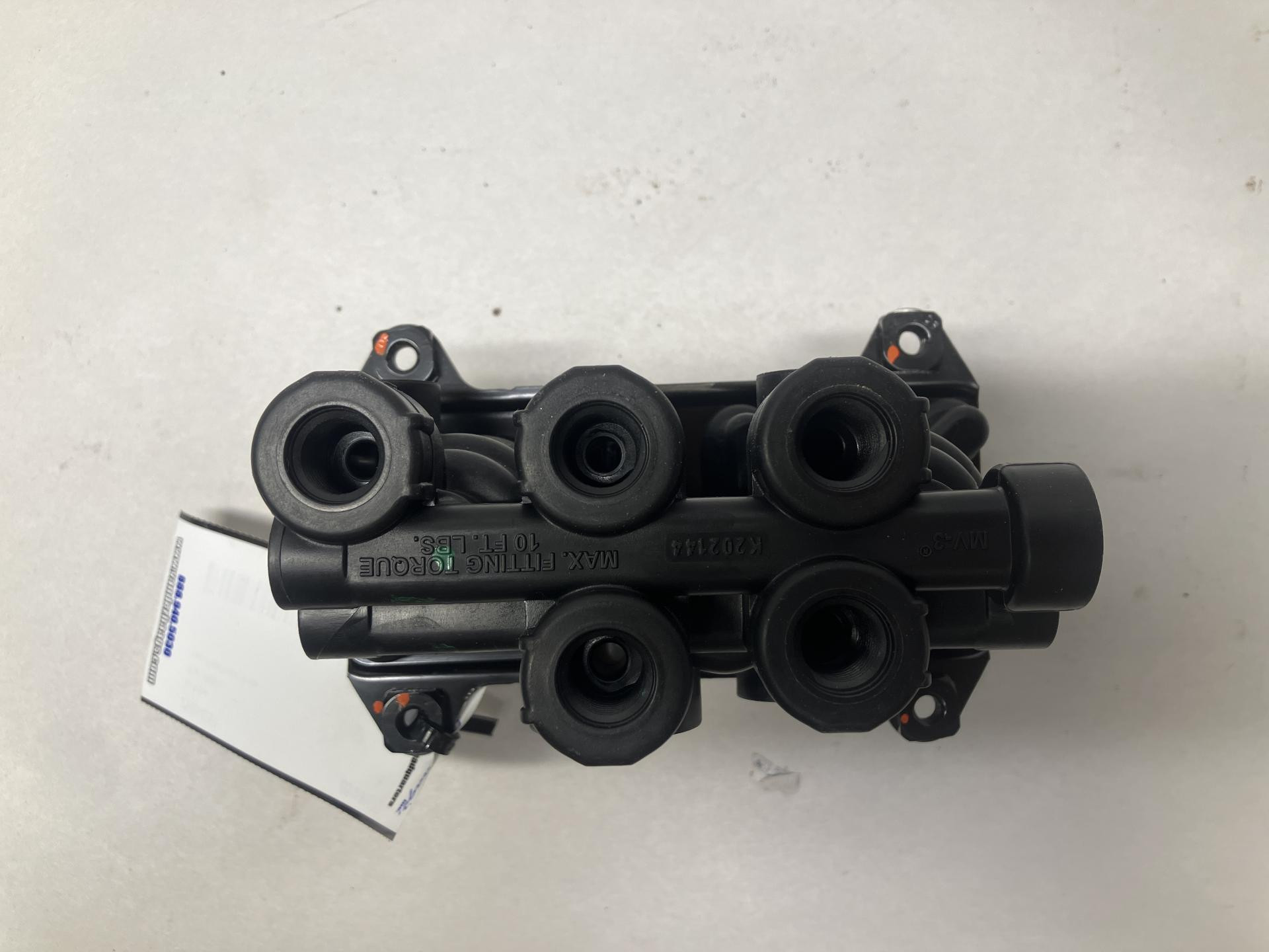 Bendix 800573 Air Valve for Sale