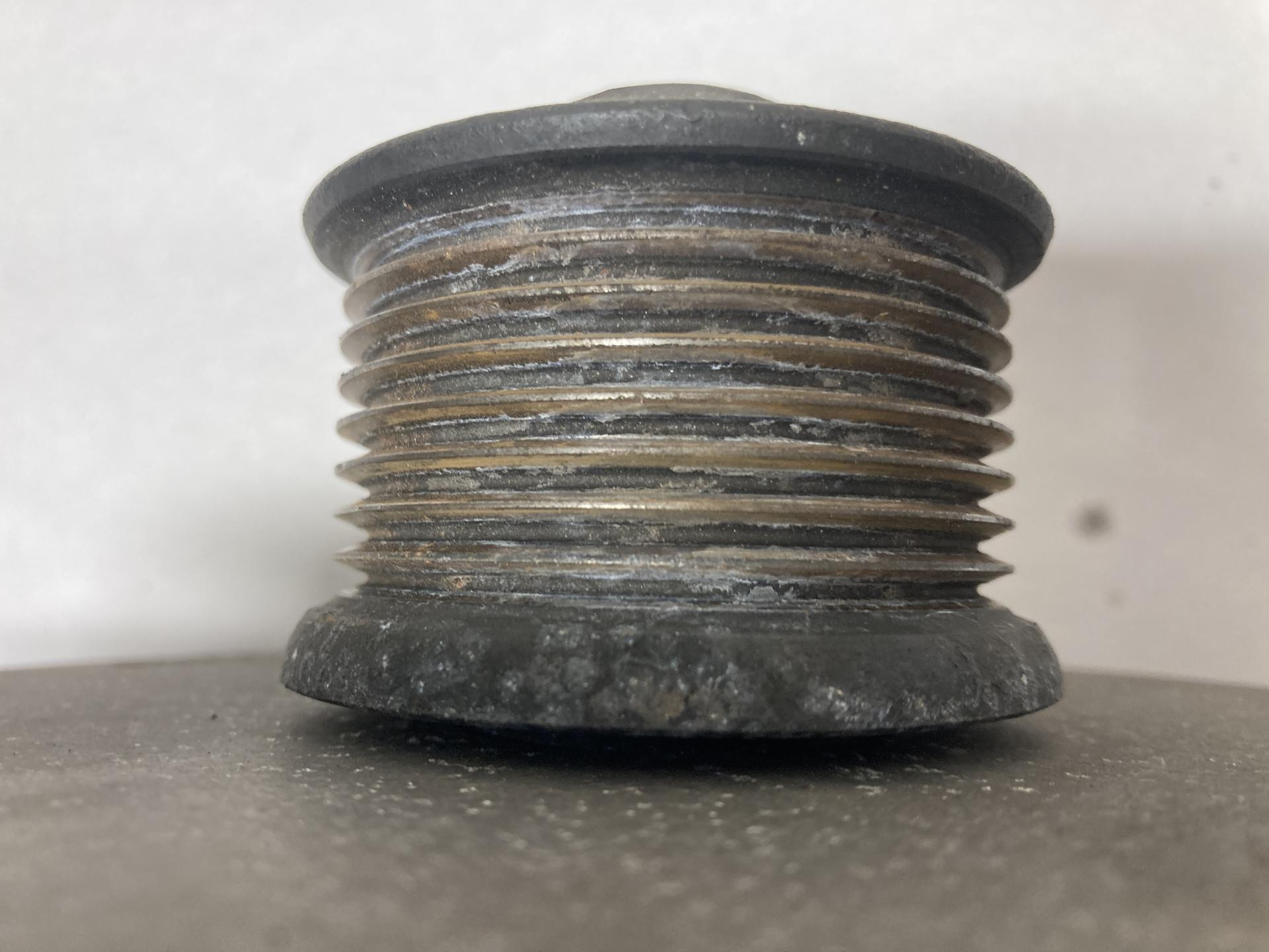 8700018 | Kenworth T370 Alternator for Sale