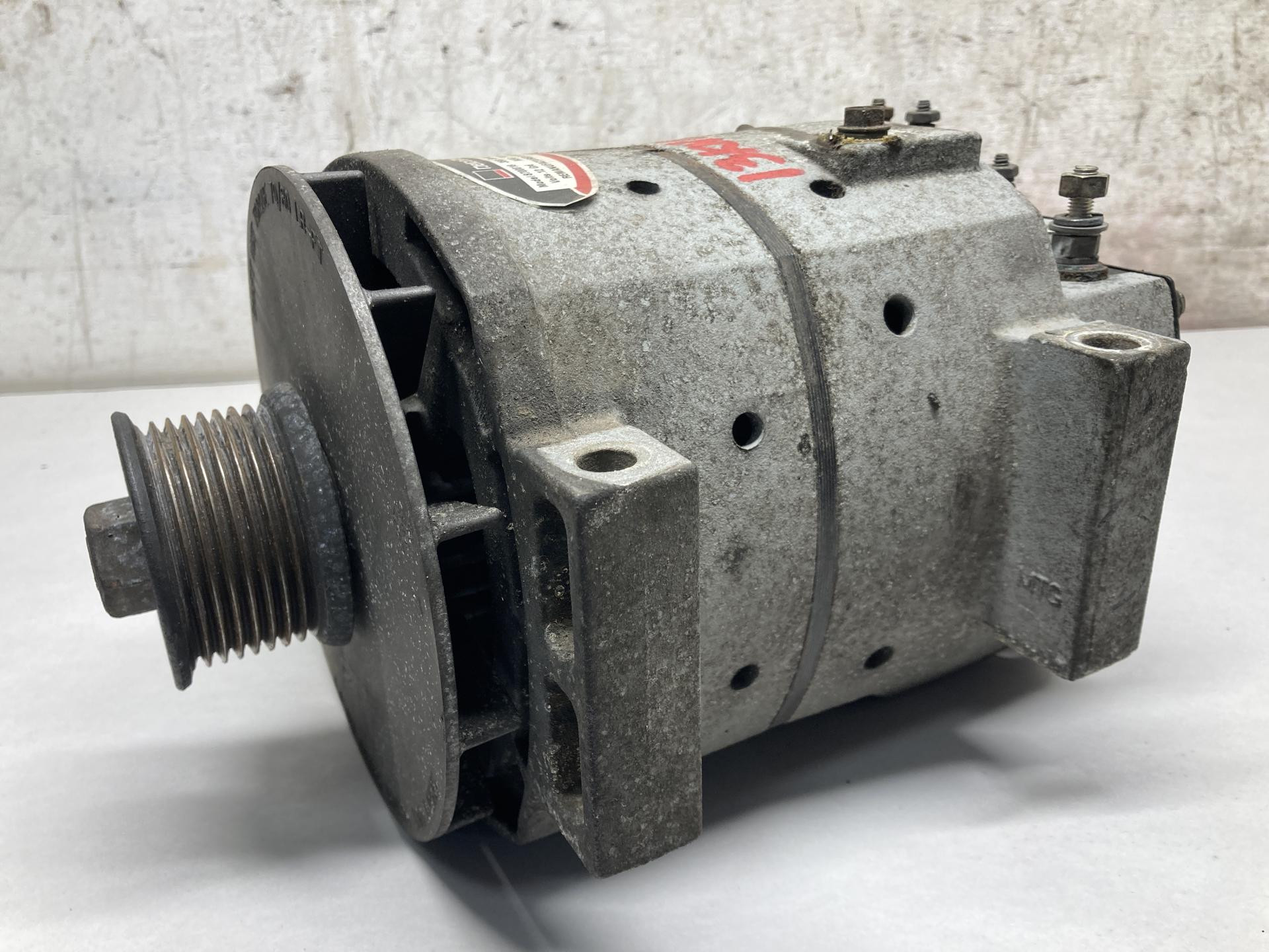 8700018 | Kenworth T370 Alternator for Sale