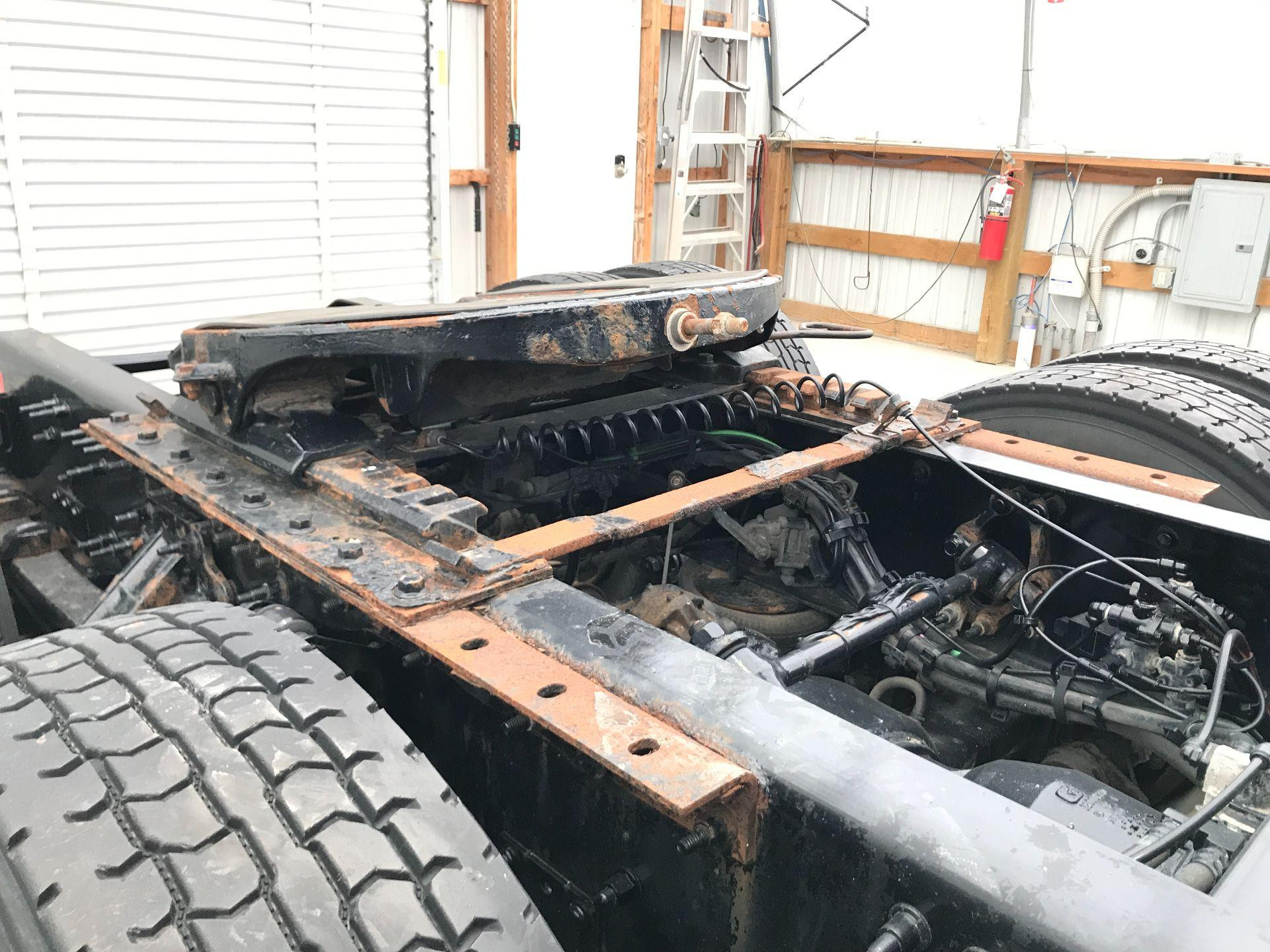 JSK37USA-A-075 | Holland FW31 Fifth Wheel for Sale