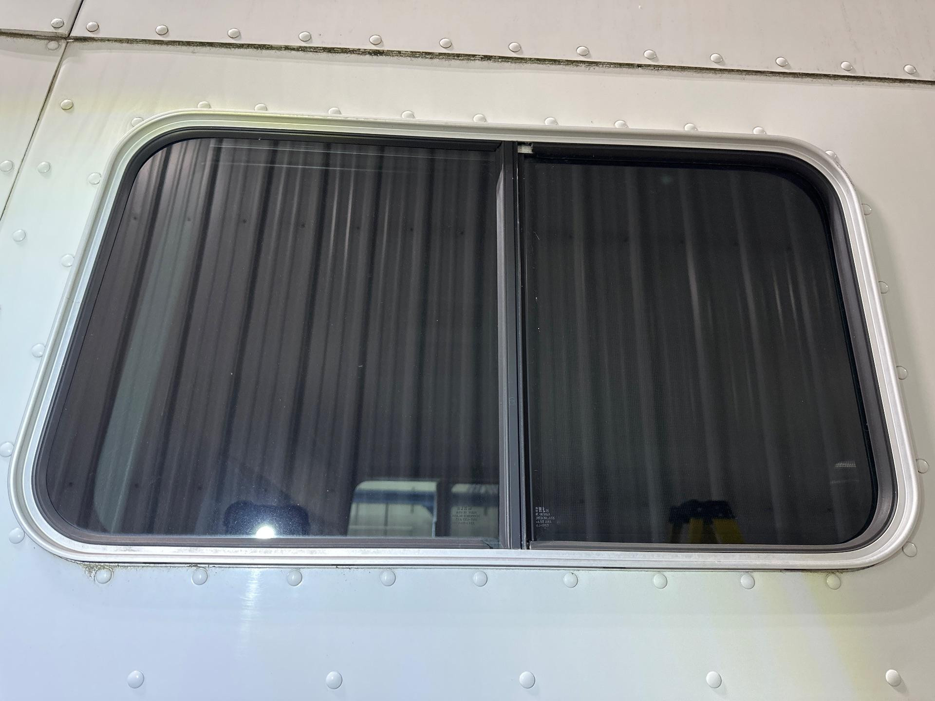 Peterbilt 386 Window for Sale