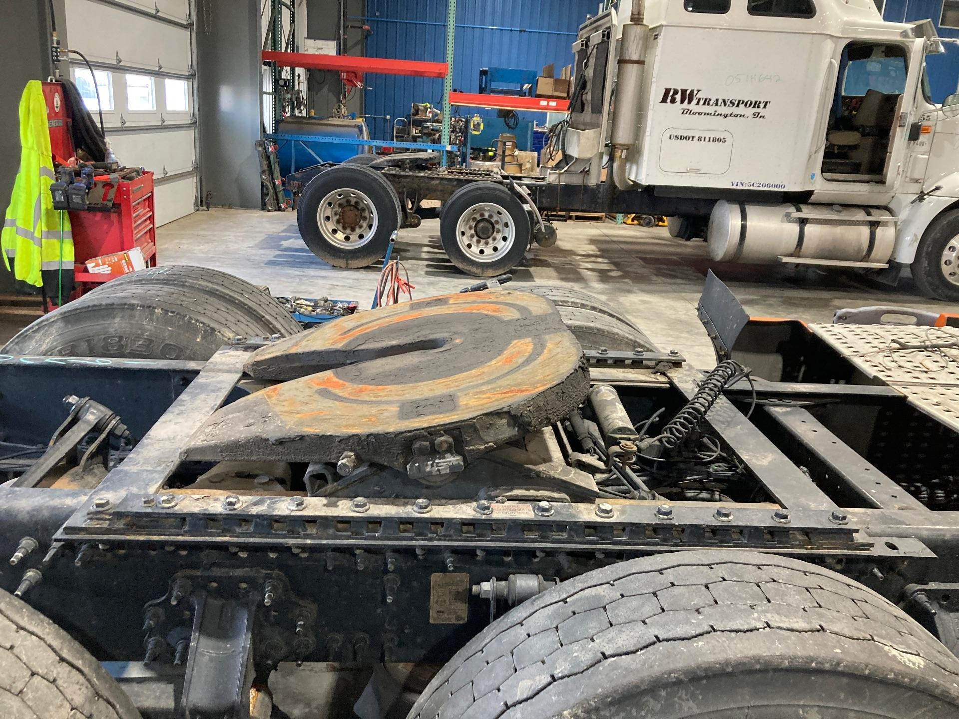 Jost JSK37USL-A-008 Fifth Wheel for Sale