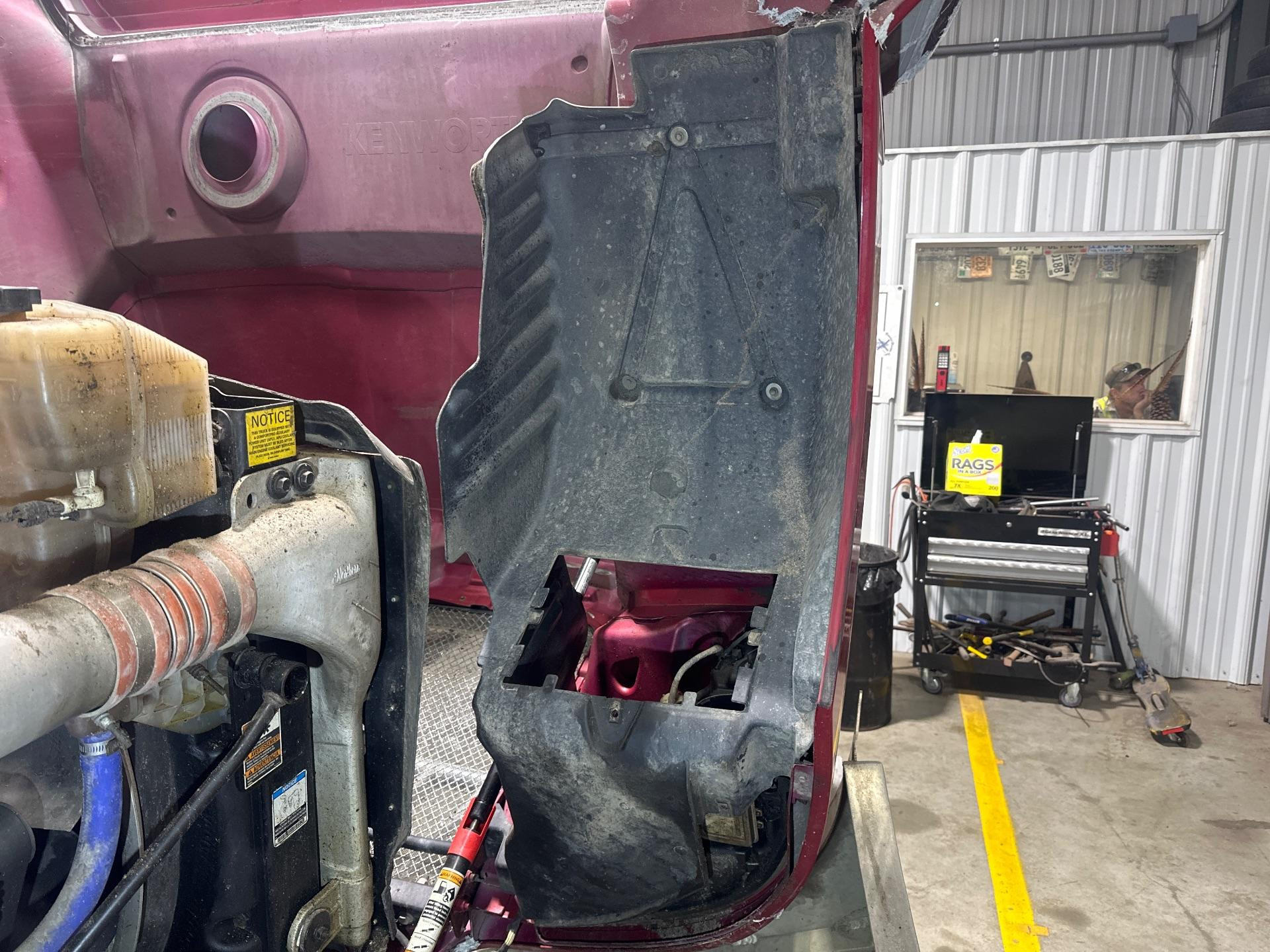 L52-6030 | Kenworth T680 Inner Fender for Sale