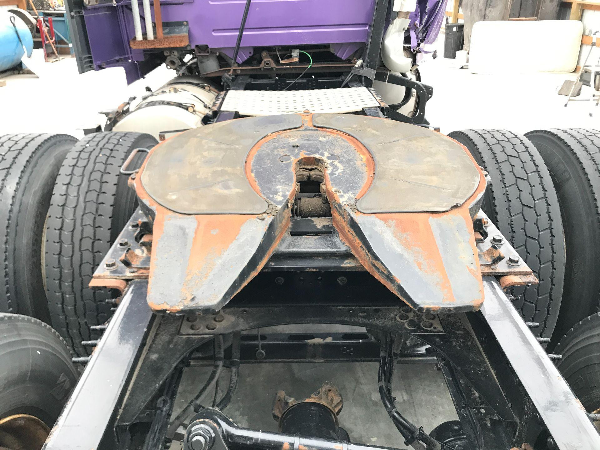 FW35H818XL00 | Holland FW31 Fifth Wheel for Sale