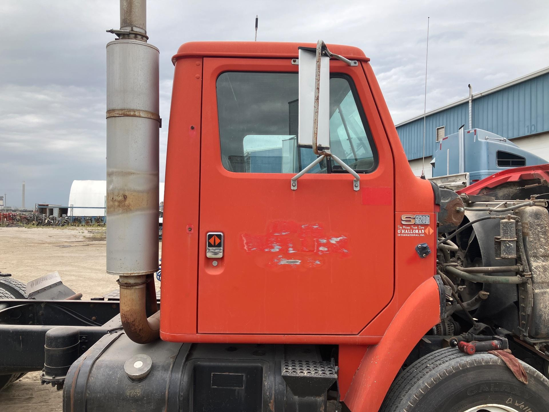 International S2200 Cab Assembly for Sale