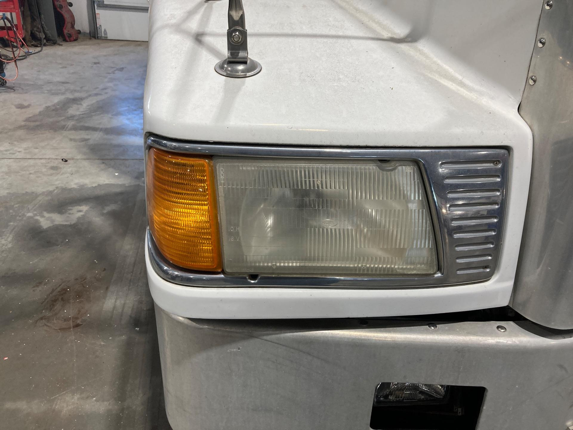 Peterbilt 377 Headlamp for Sale